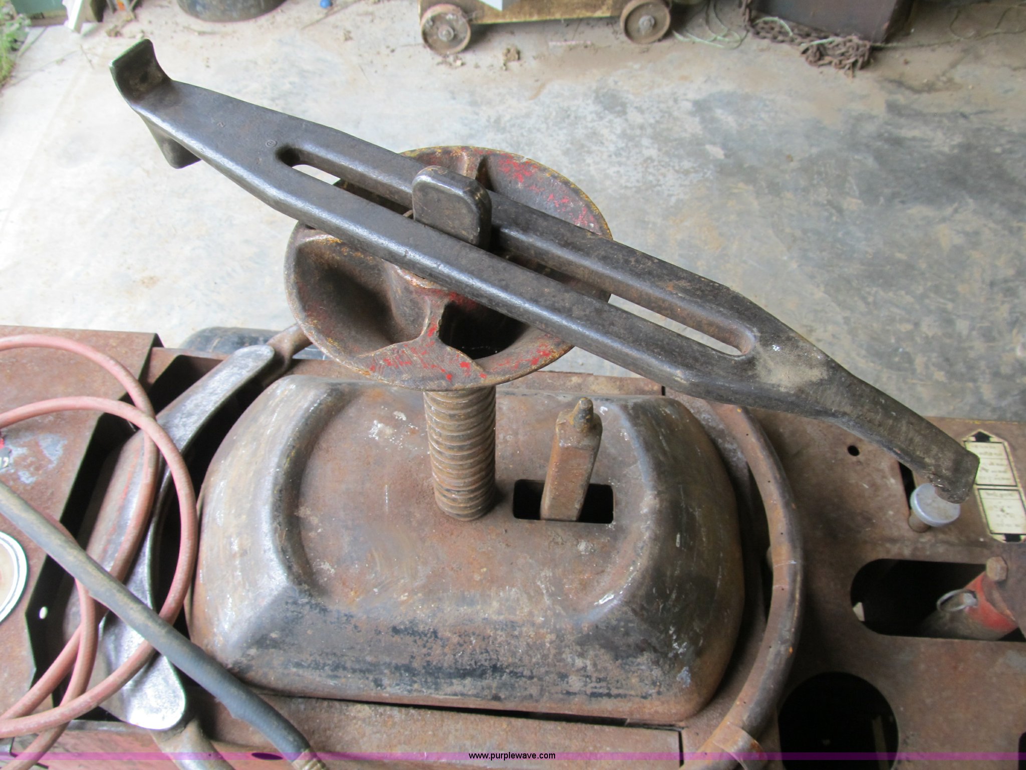 Coats 2020 Super Star tire changer in Fulton, MO | Item B2902 sold ...