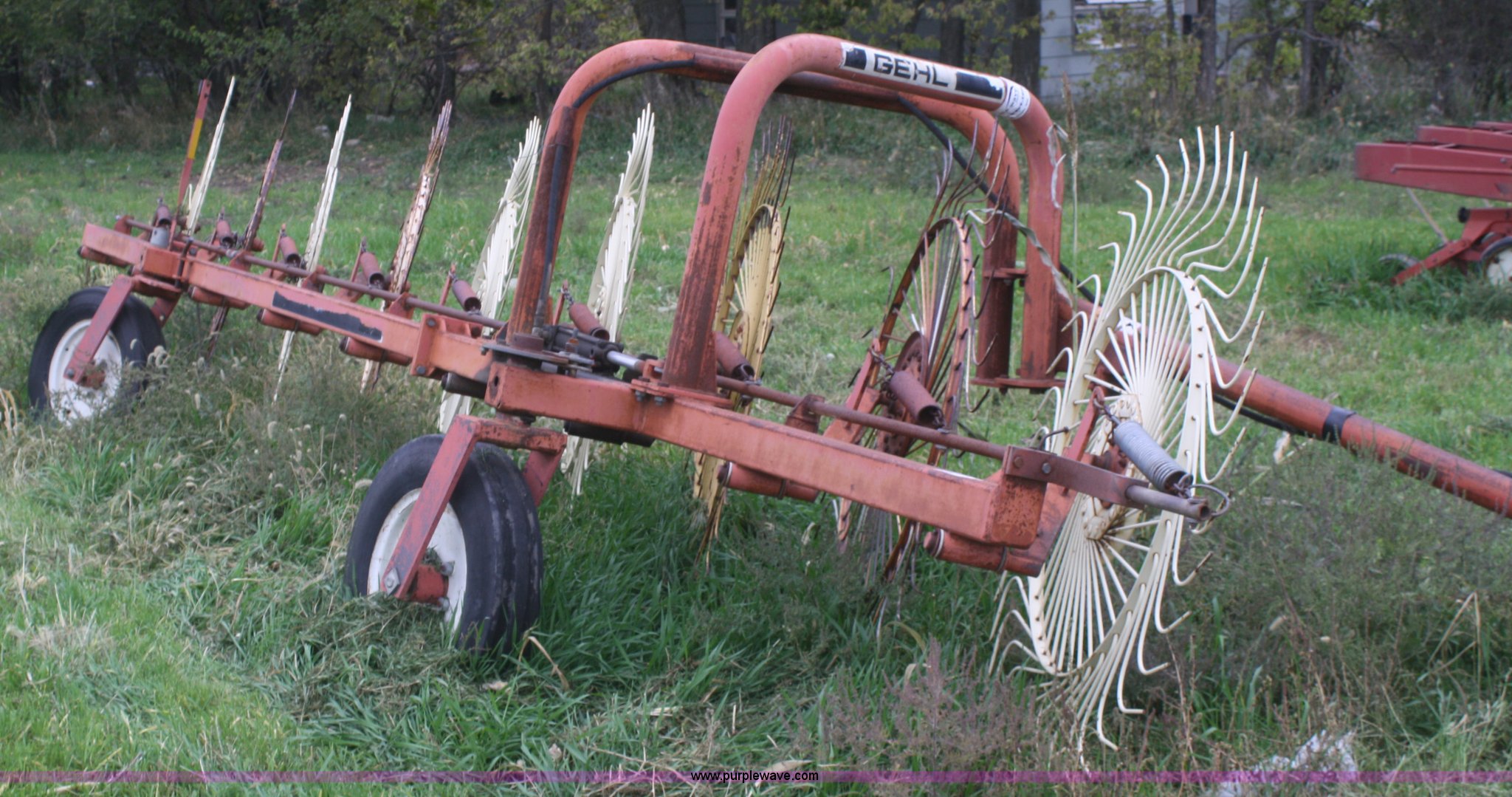 Gehl WR219 wheel rake in Spring Hill, KS | Item F2680 sold | Purple Wave