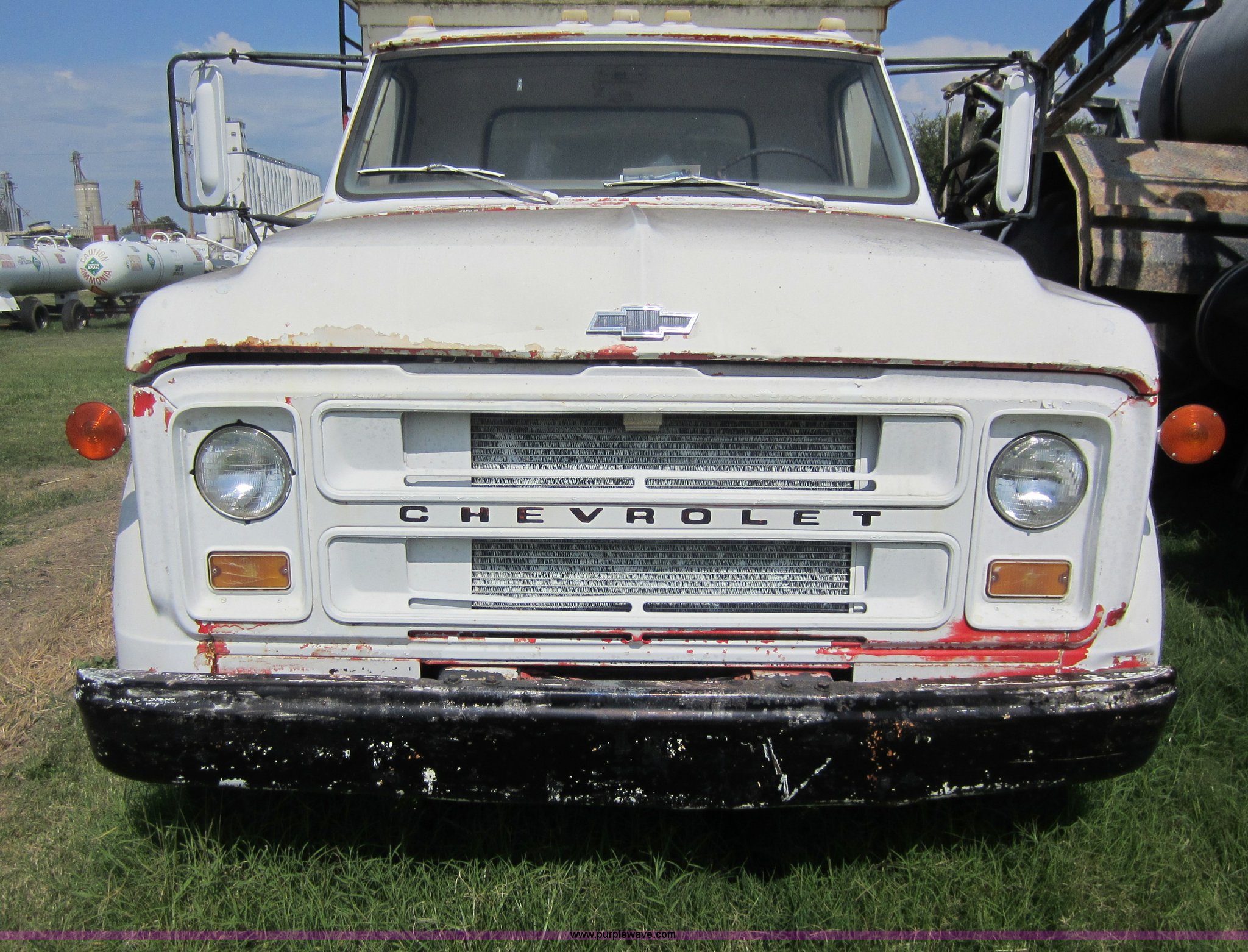 1969 Chevrolet C50 truck in Girard, KS | Item H9804 sold | Purple Wave