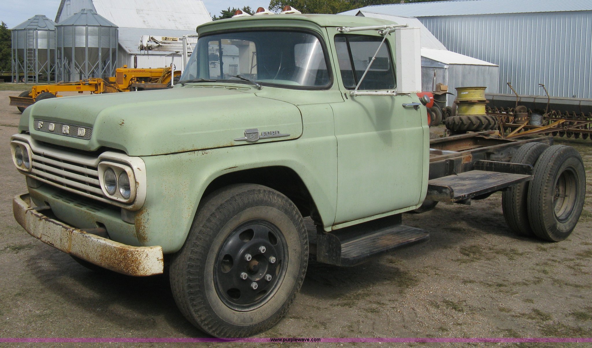 1959 Ford F600 truck cab and chassis in Sedgwick, KS | Item B8188 sold ...
