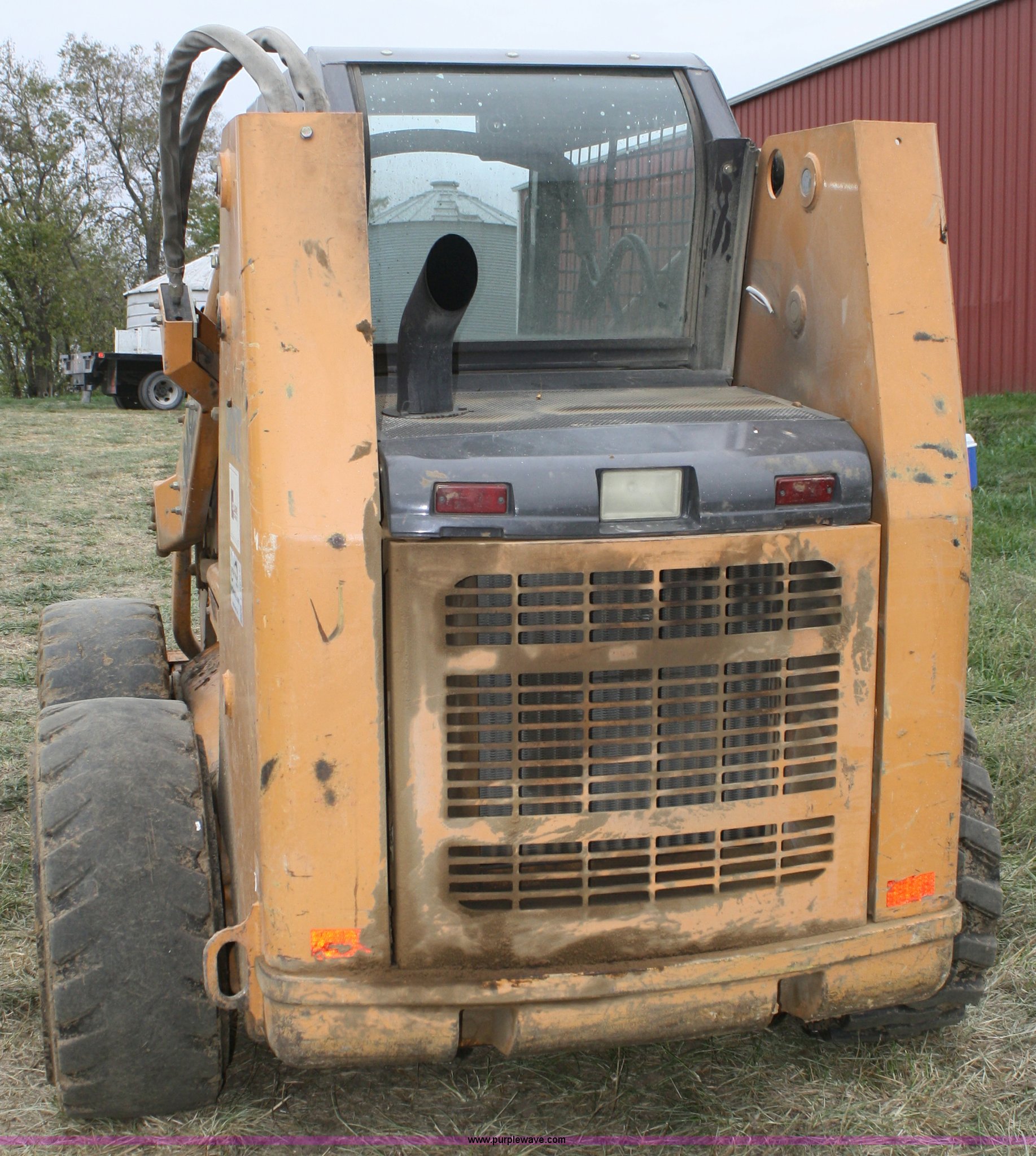 2002 Case 90XT skid steer in Lansing, KS | Item F2661 sold | Purple Wave