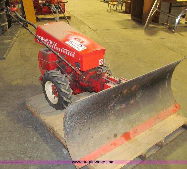 Gravely Professional 8 self-propelled plow in Des Moines, IA | Item ...