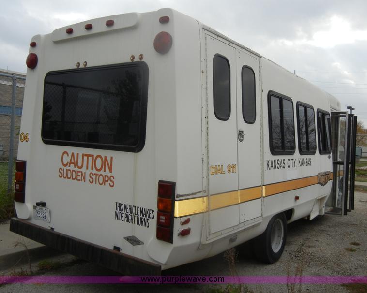 1992 Ford E350 transit bus in Kansas City, KS | Item D4921 sold ...