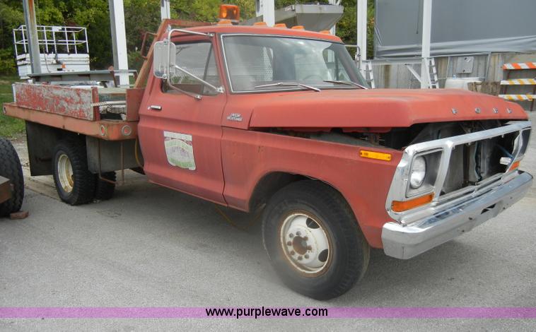 1978 Ford F350 Custom flatbed pickup truck in Kansas City, KS | Item ...