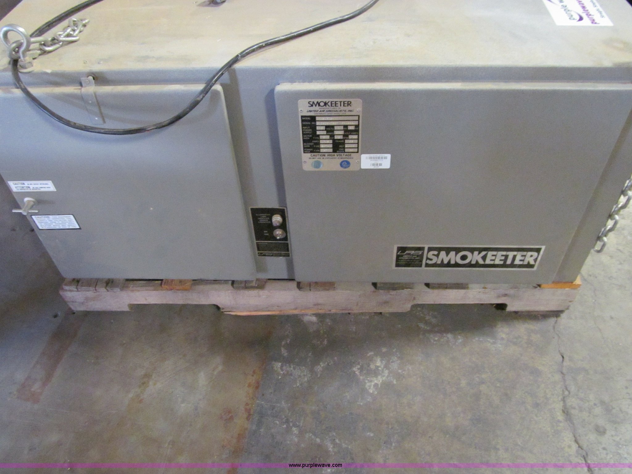 Smokeeter in Des Moines, IA | Item A5412 sold | Purple Wave