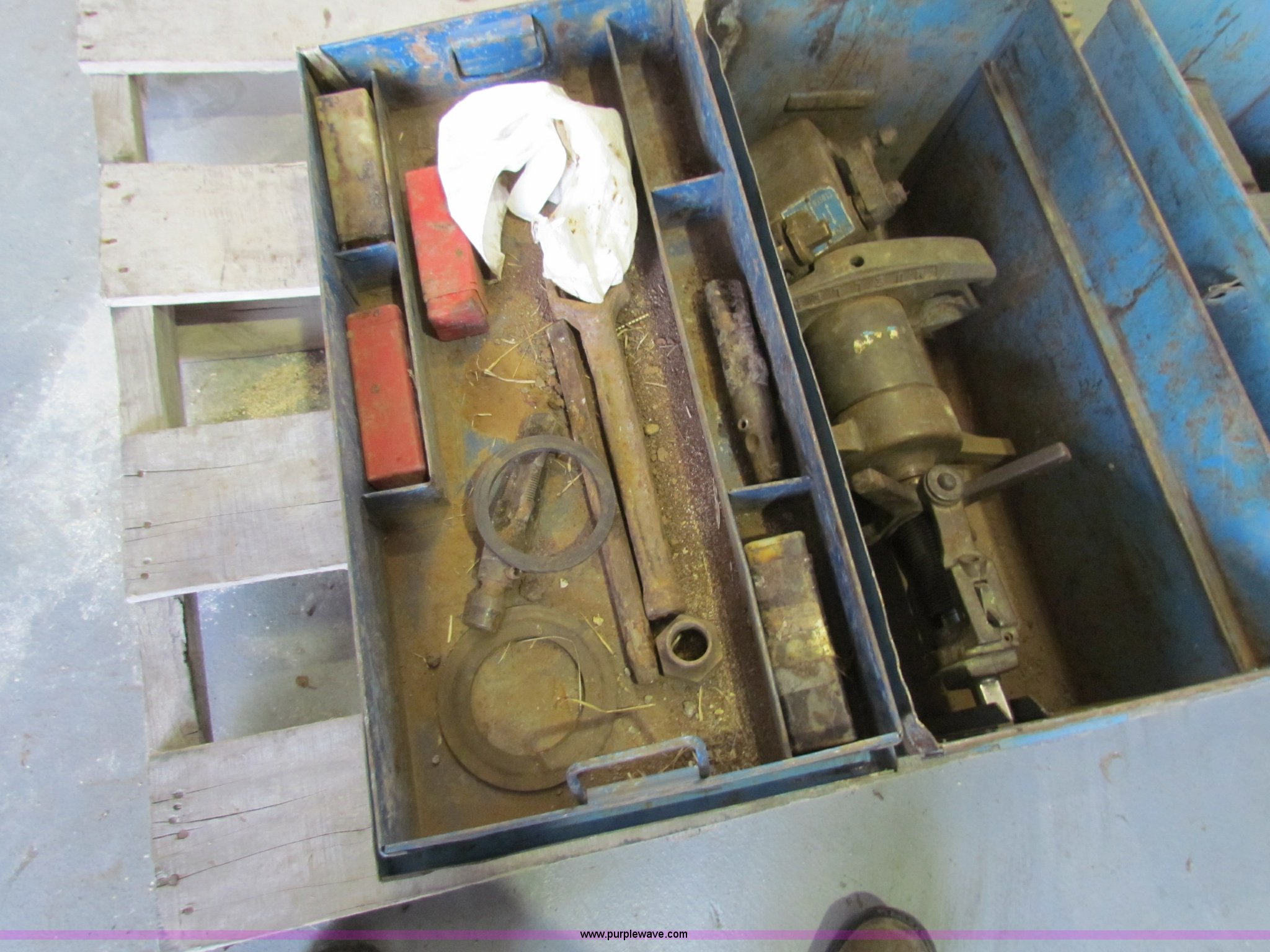 Mueller B-100 drilling and tapping machine in Winfield, KS | Item V9349 ...