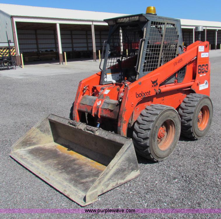 1999 Bobcat 863H skid steer in Chanute, KS | Item E8085 sold | Purple Wave