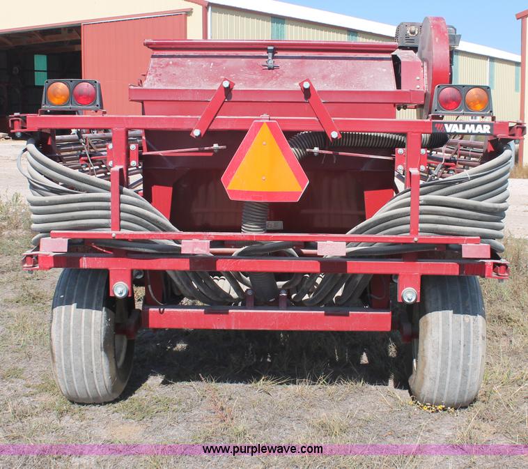 Valmar 245 granular applicator in Garden City, KS | Item C2881 sold ...