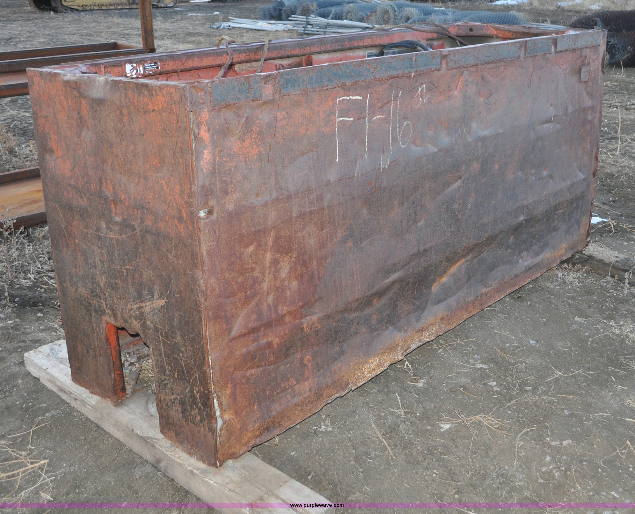 Trench box pipe pusher in Rapid City, SD | Item C3221 sold | Purple Wave
