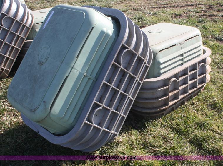 (2) telecommunications vaults in Colony, KS | Item O9798 sold | Purple Wave
