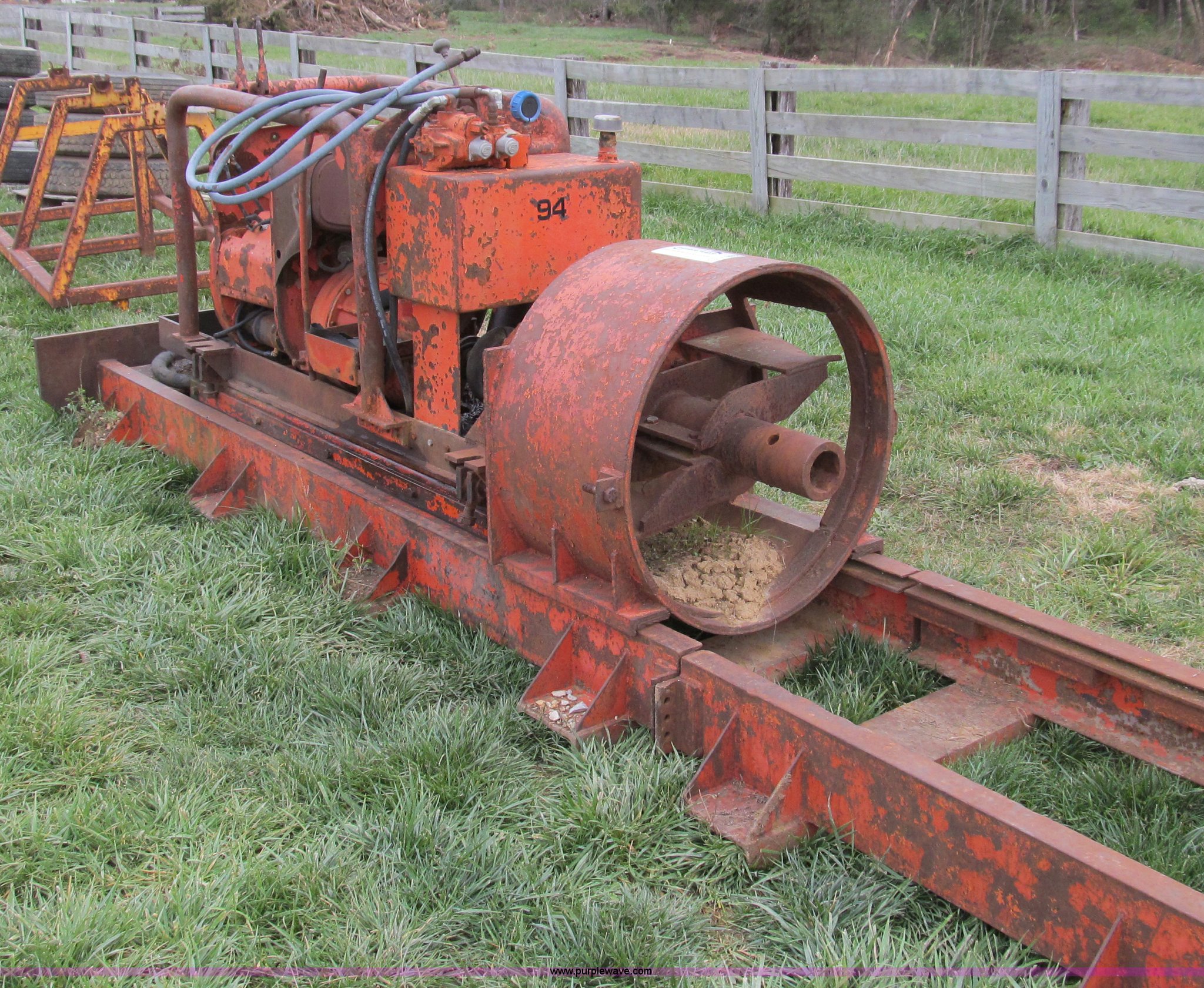 American Auger boring machine in Fulton, MO | Item E3572 sold | Purple Wave