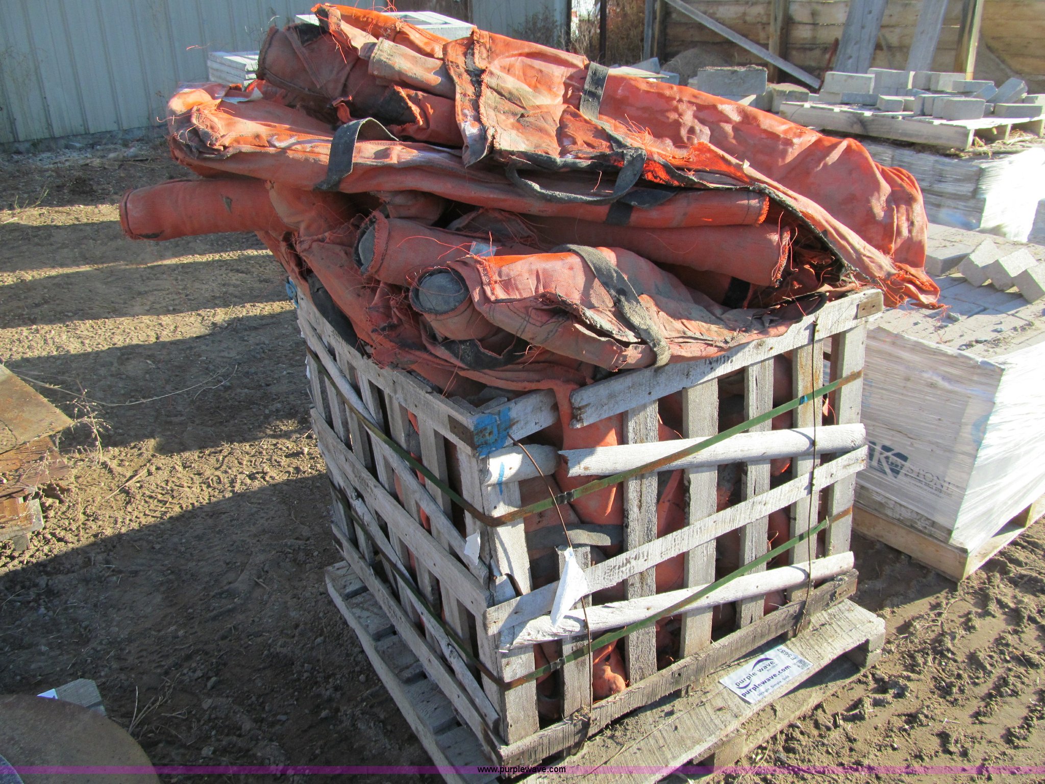 Dandy curb bags in Winona, MN | Item F5687 sold | Purple Wave