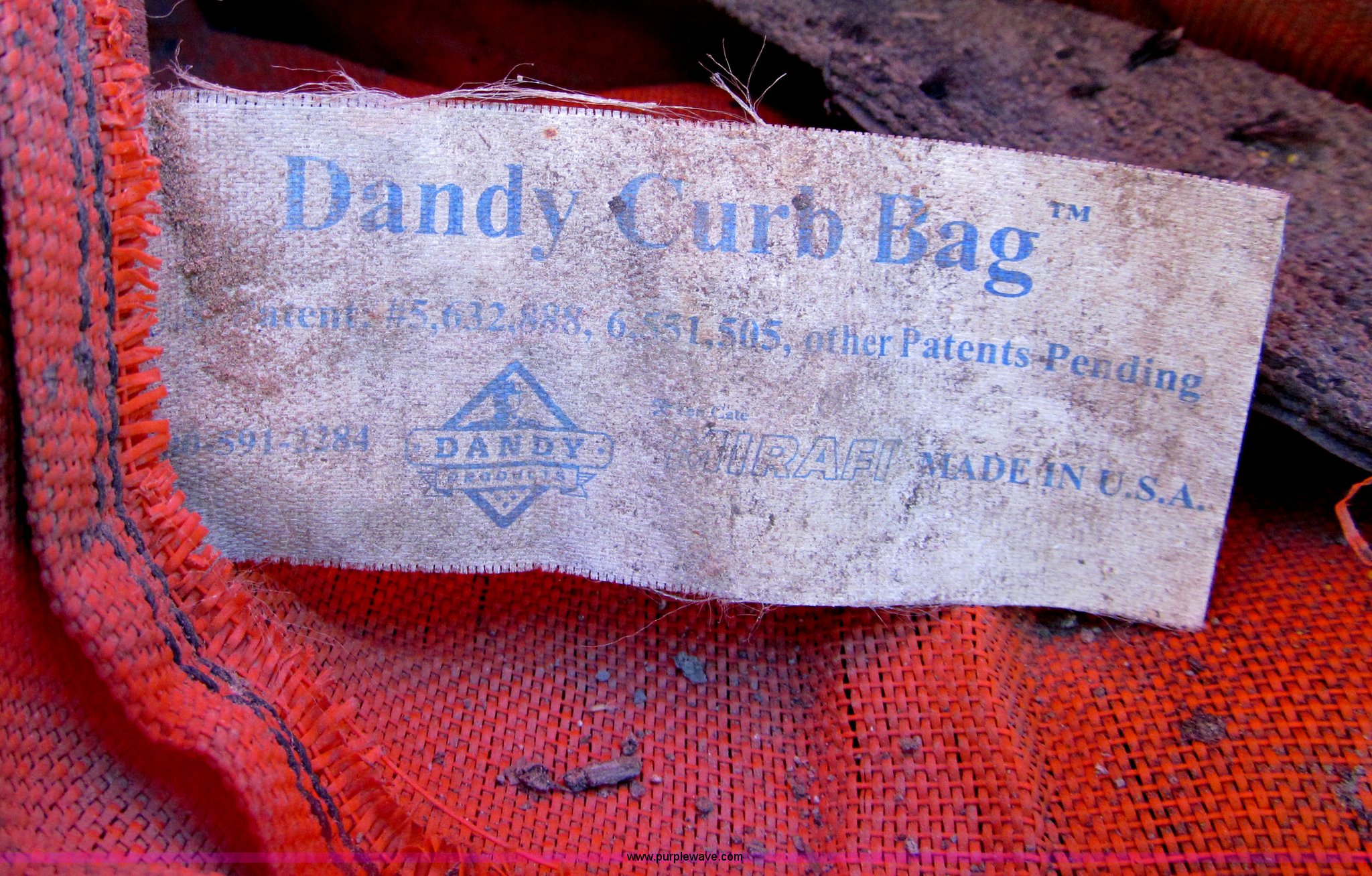 Dandy curb bags in Winona, MN | Item F5687 sold | Purple Wave