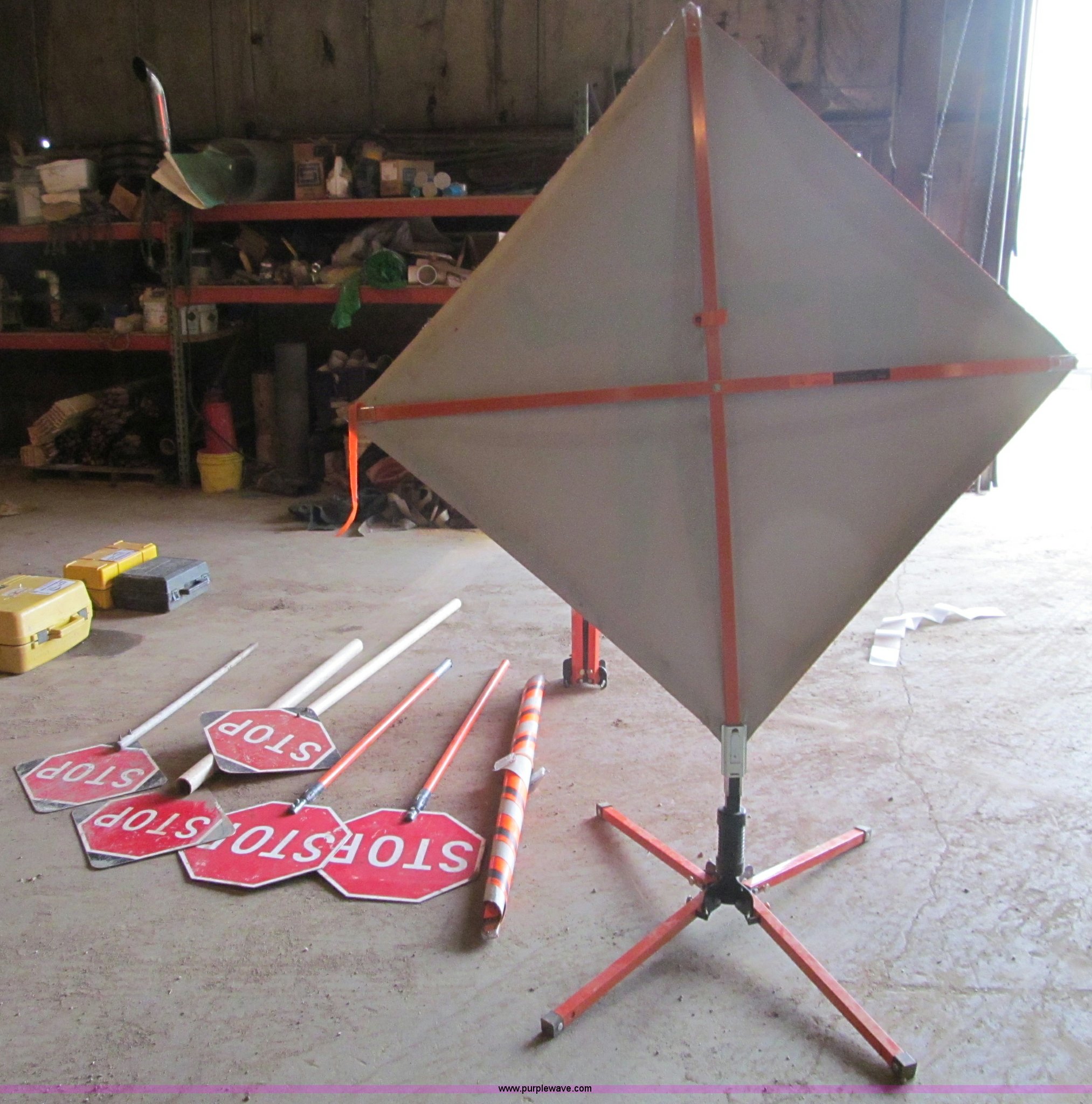 Portable flagging equipment in Winona, MN | Item F5732 sold | Purple Wave