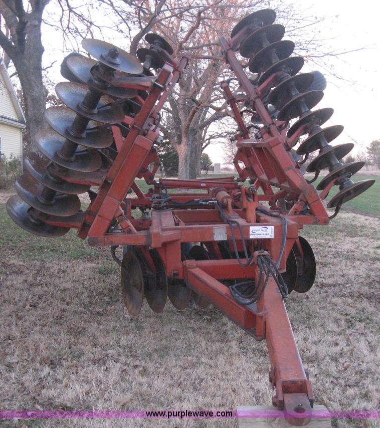 Miller heavy duty tandem offset disk in Valley Center, KS | Item B8371 ...