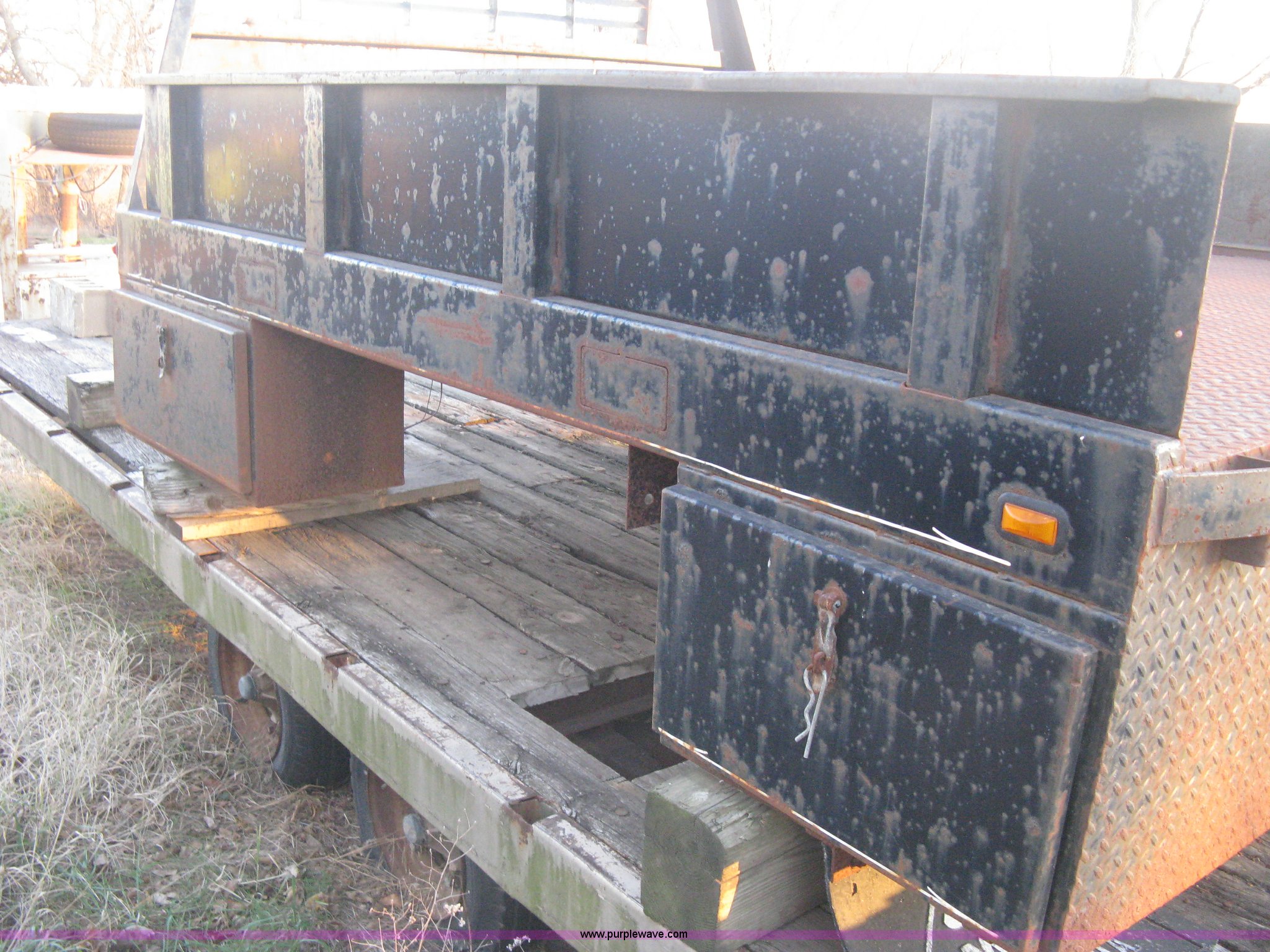Steel flatbed in Valley Center, KS | Item B8364 sold | Purple Wave
