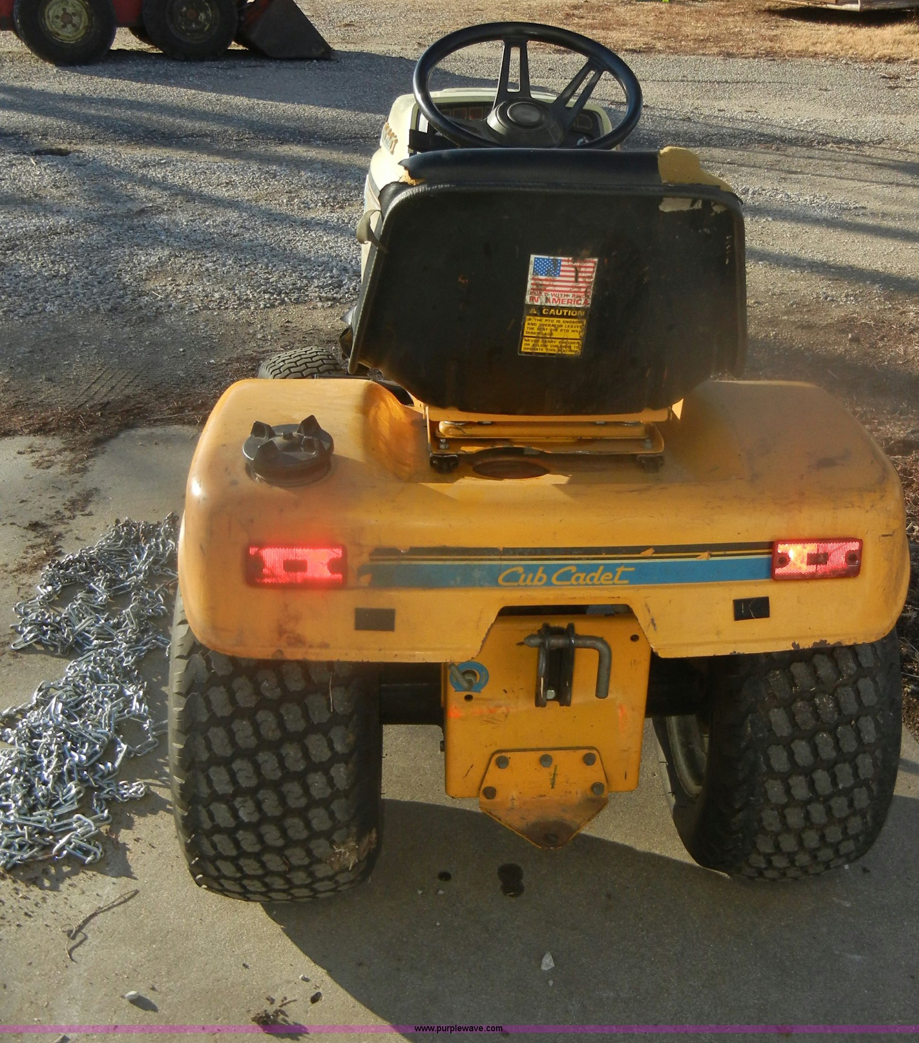 Cub Cadet 1861 lawn mower in Linn, KS | Item AB9915 sold | Purple Wave
