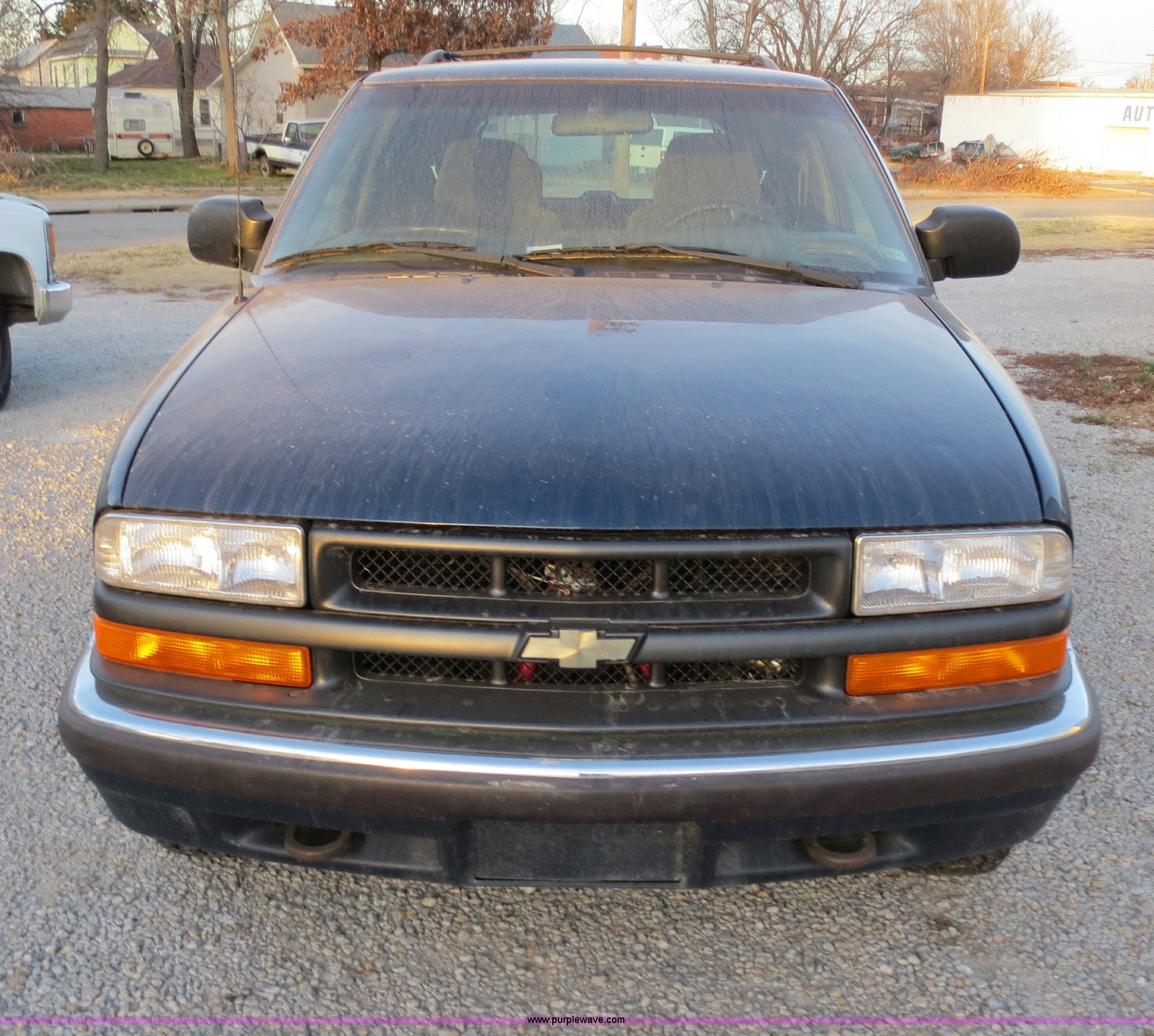 2000 Chevrolet Blazer SUV in Fredonia, KS | Item F6554 sold | Purple Wave