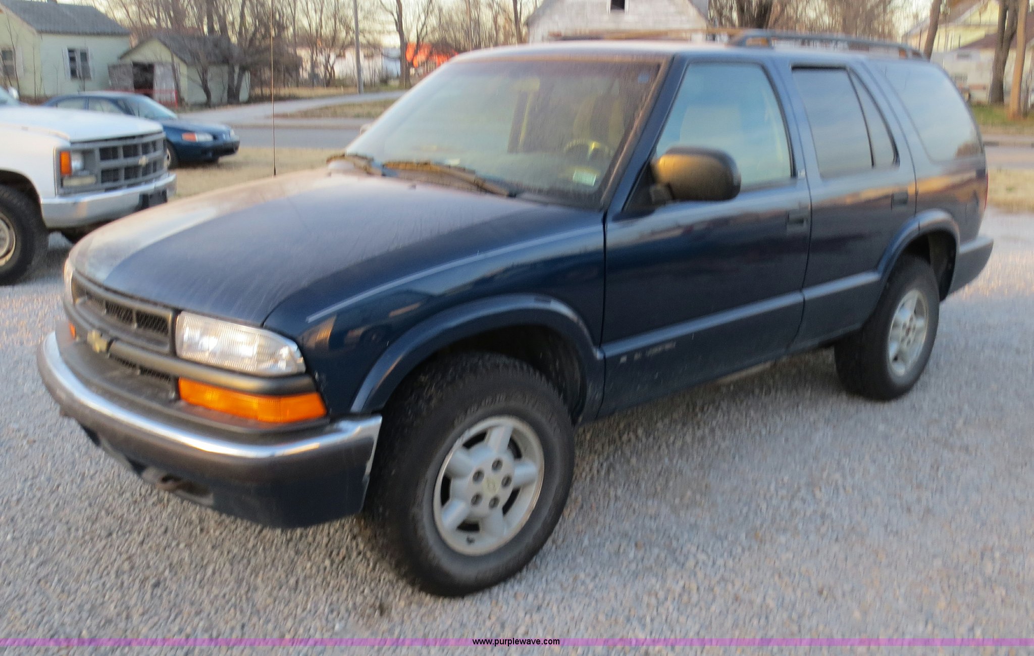 2000 Chevrolet Blazer SUV in Fredonia, KS | Item F6554 sold | Purple Wave