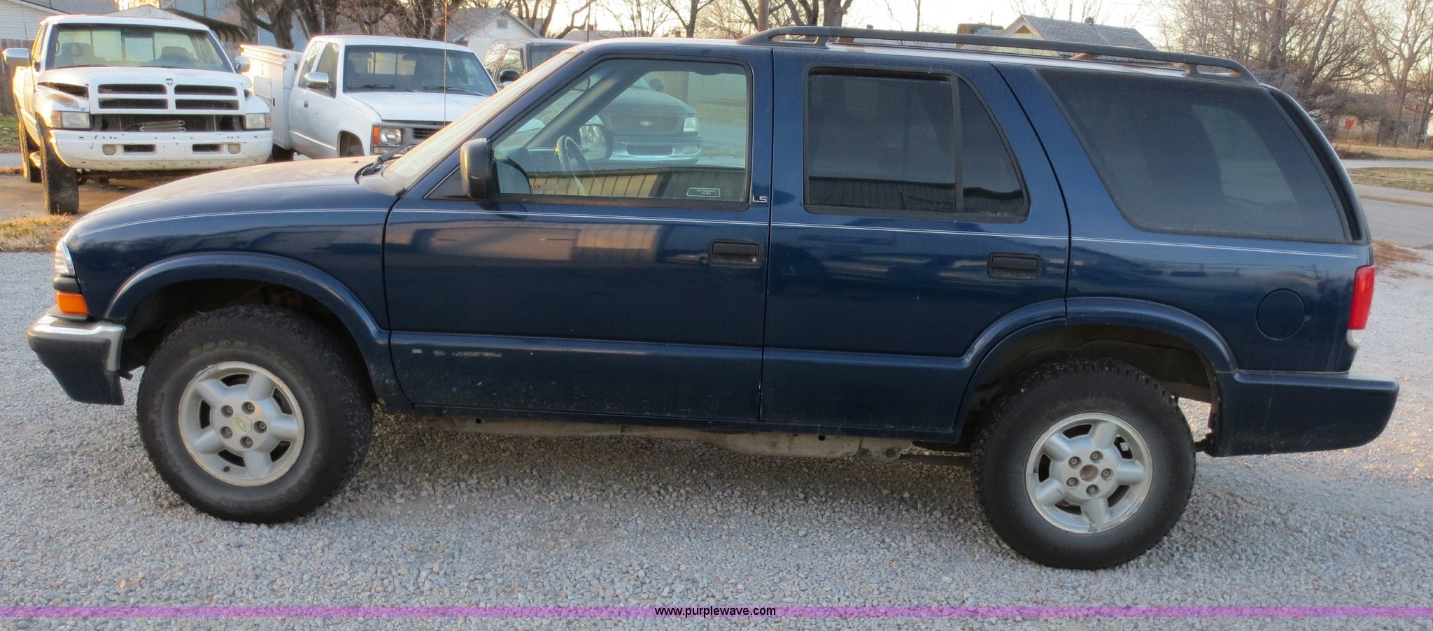 2000 Chevrolet Blazer SUV in Fredonia, KS | Item F6554 sold | Purple Wave
