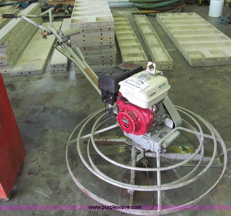 Stone CF464 power trowel in Lone Jack, MO | Item E5795 sold | Purple Wave