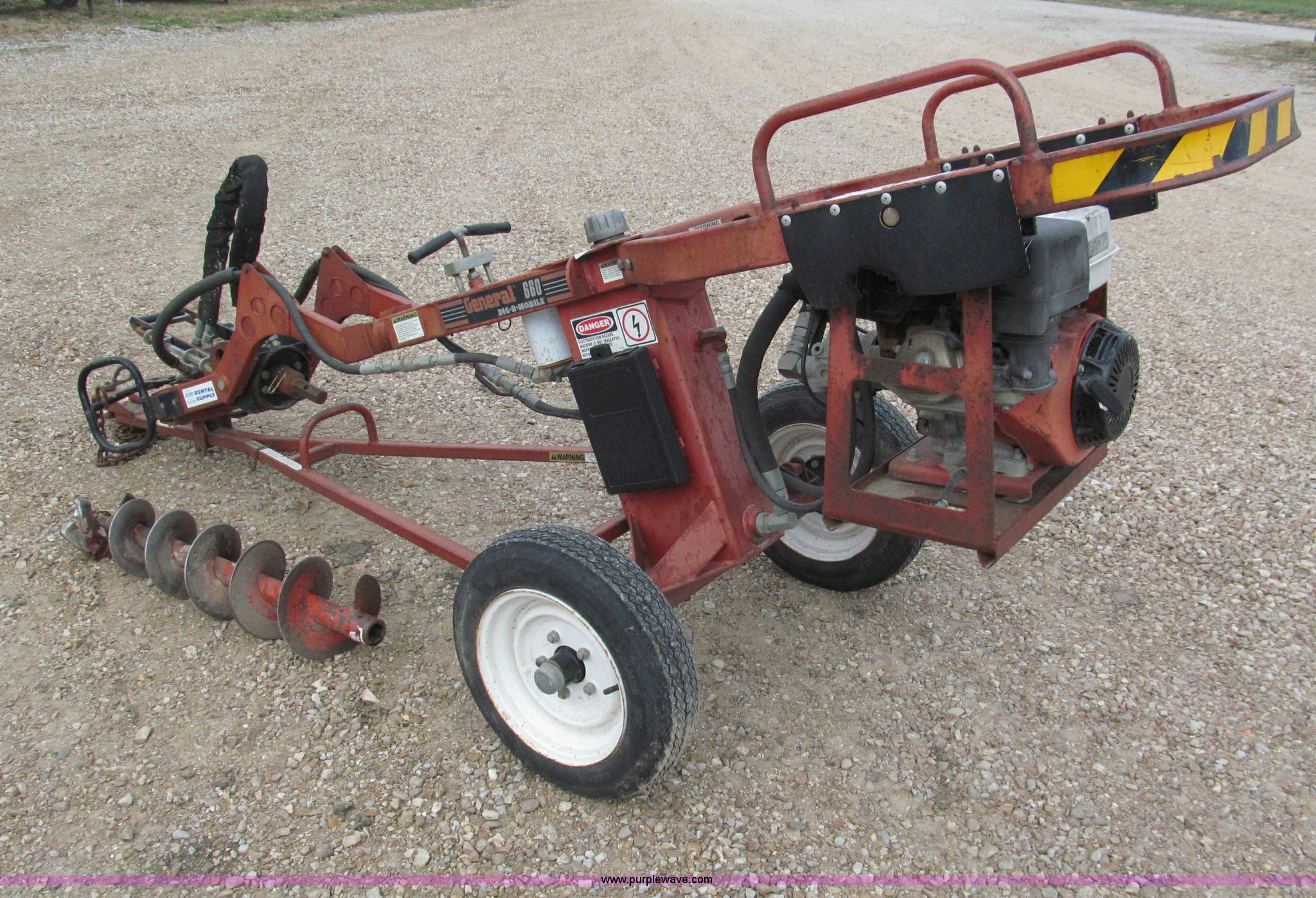 General 660 Dig-R-Mobile hydraulic auger in Sedalia, MO | Item E5831 ...