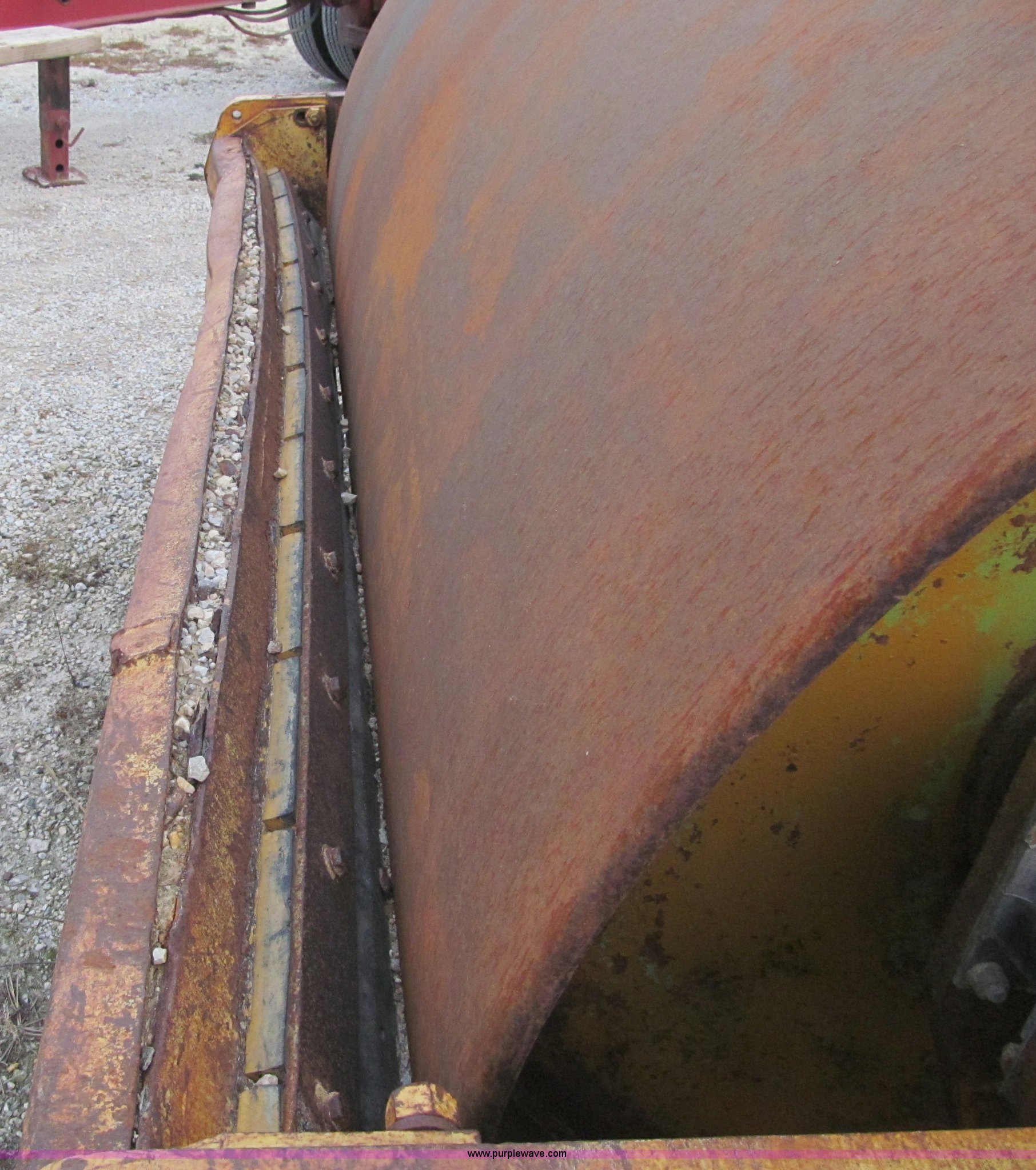 1977 Raygo Rascal 410A smooth drum vibratory roller in Harmony, MN ...