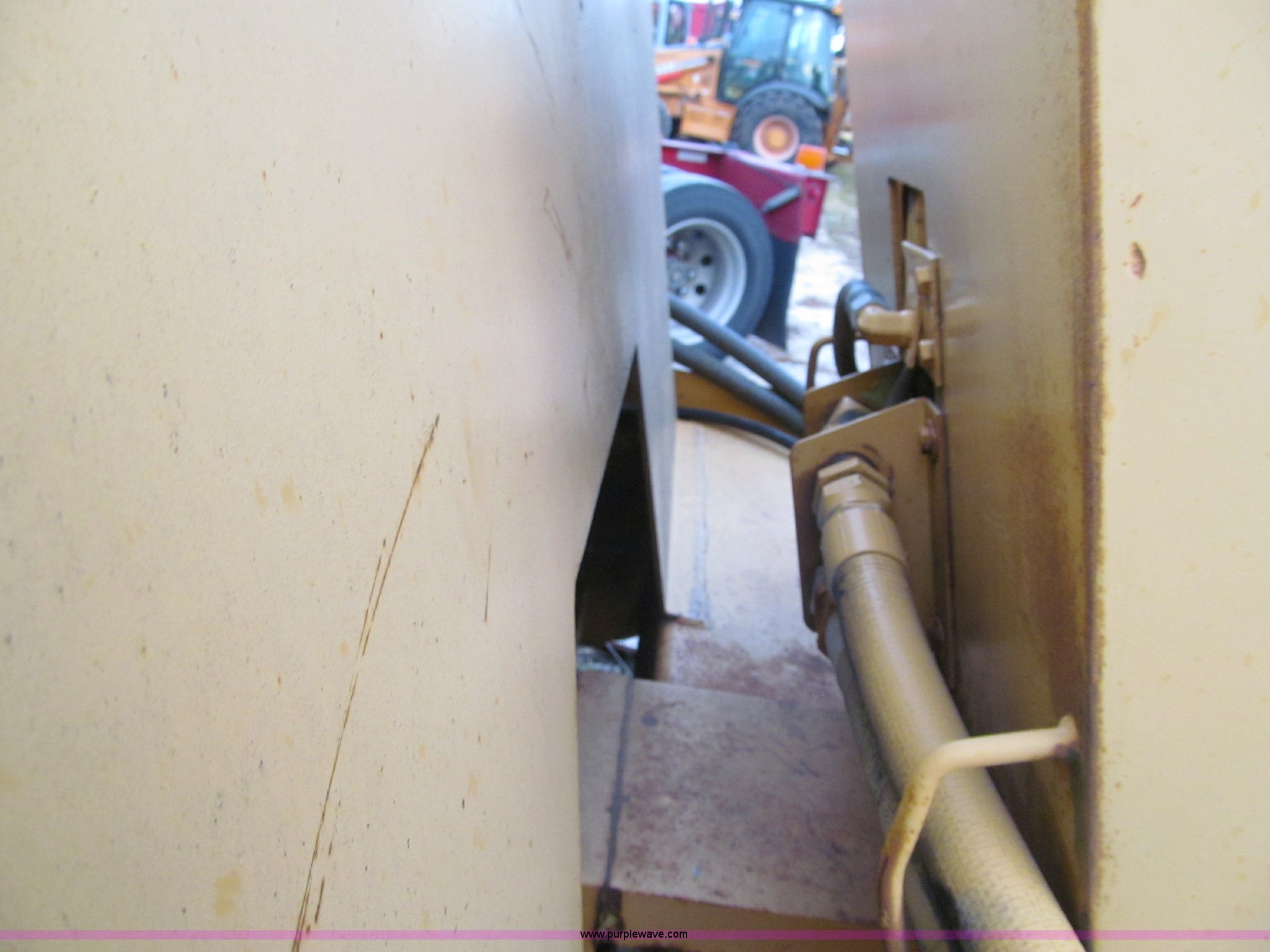 1977 Raygo Rascal 410A smooth drum vibratory roller in Harmony, MN ...