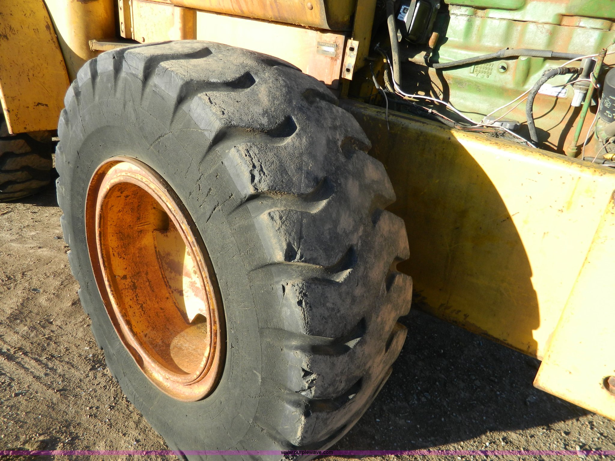 John Deere 544 wheel loader in Munden, KS | Item G7597 sold | Purple Wave