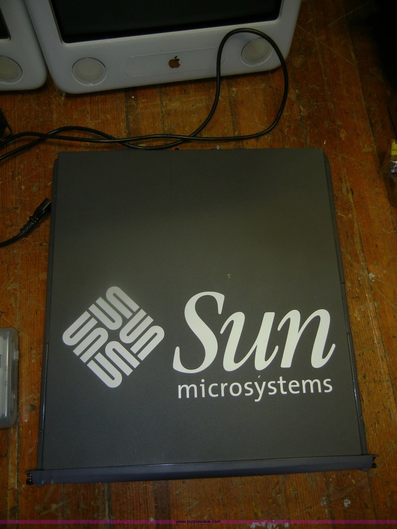 Sun Micro Systems Sunfire V100 rack in Silver Lake, KS | Item T9675 ...