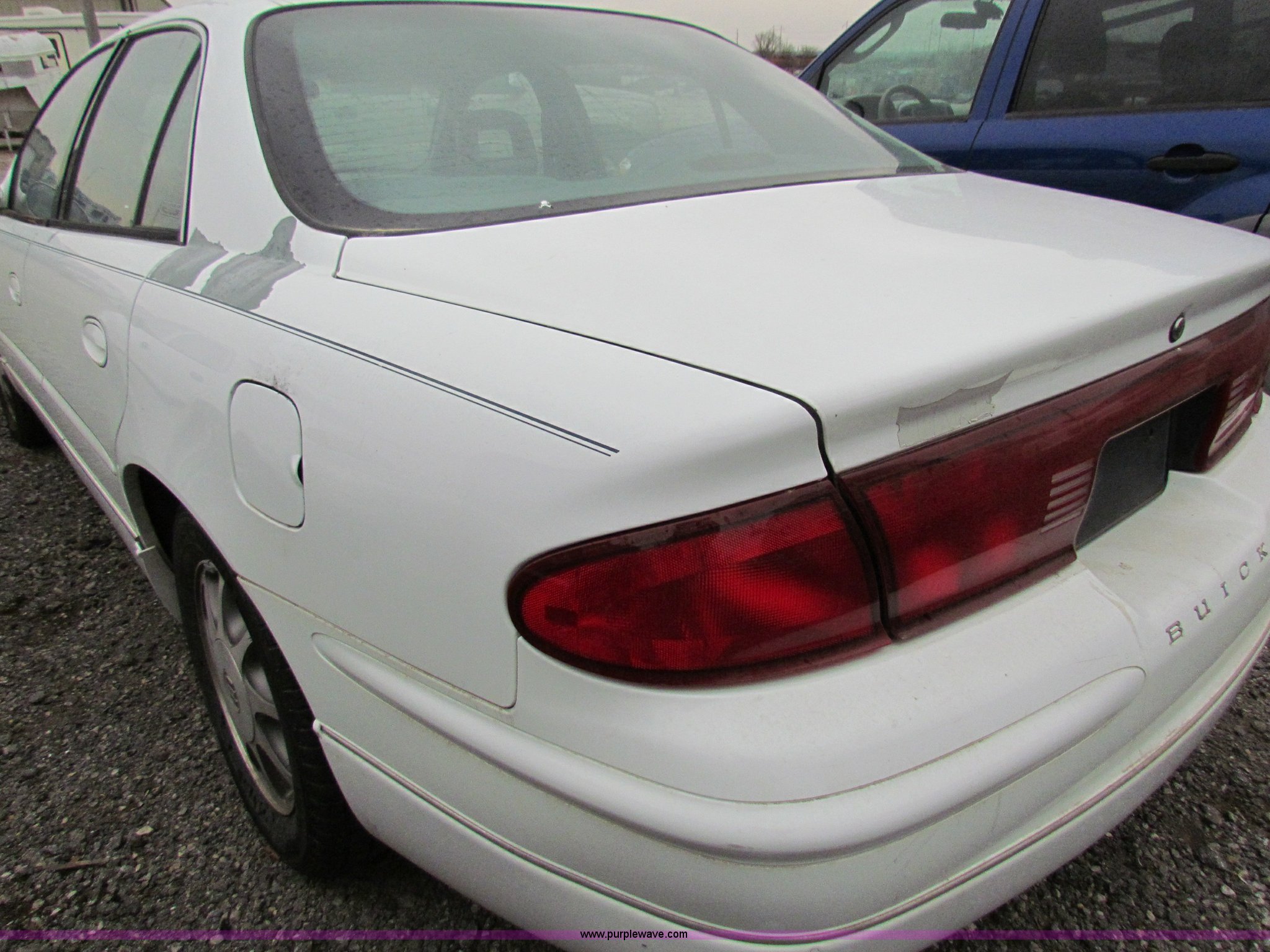 1998 Buick Regal LS in Emporia, KS | Item E8275 sold | Purple Wave