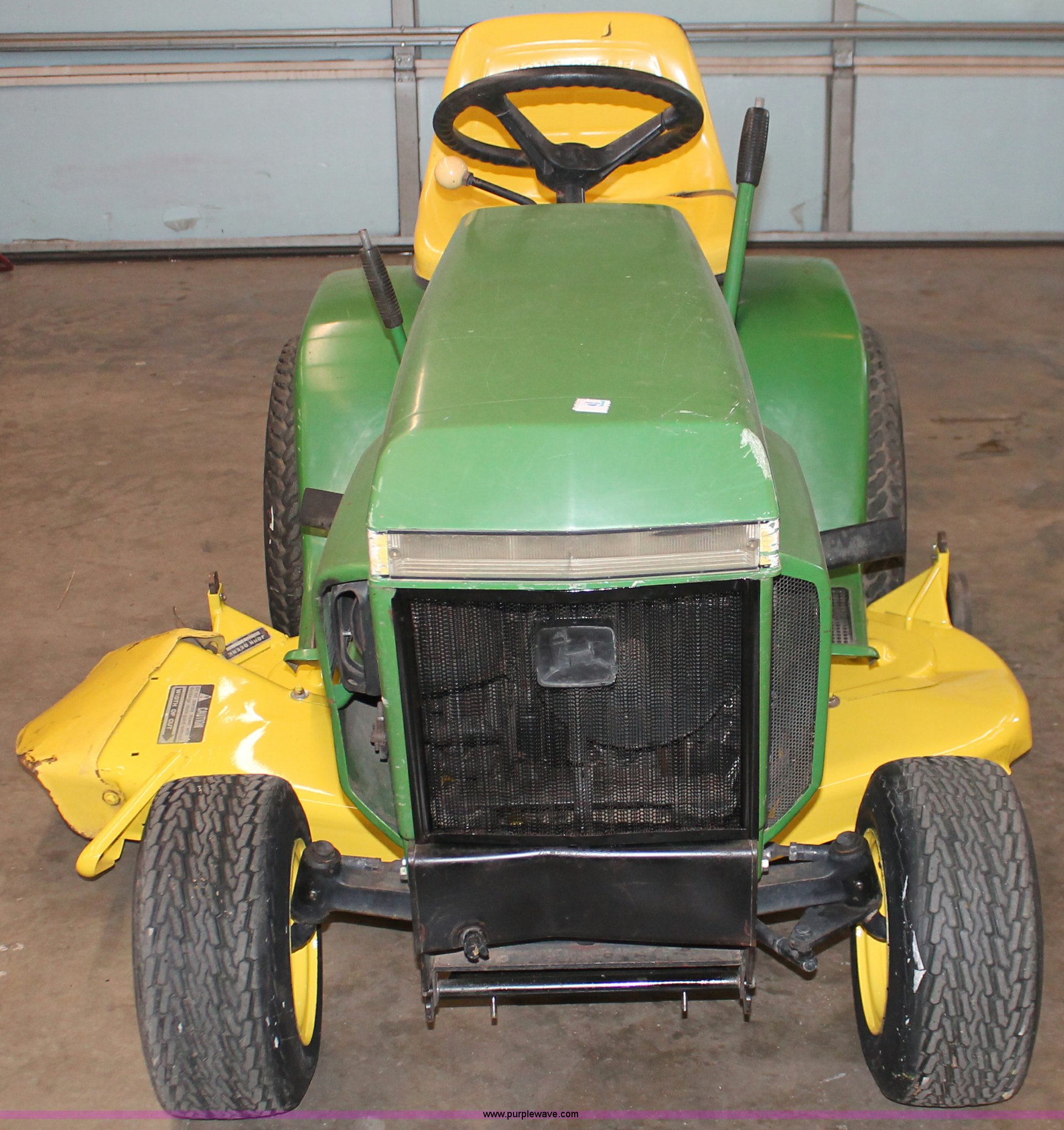 John Deere 210 lawn tractor in Abilene, KS | Item V9248 sold | Purple Wave