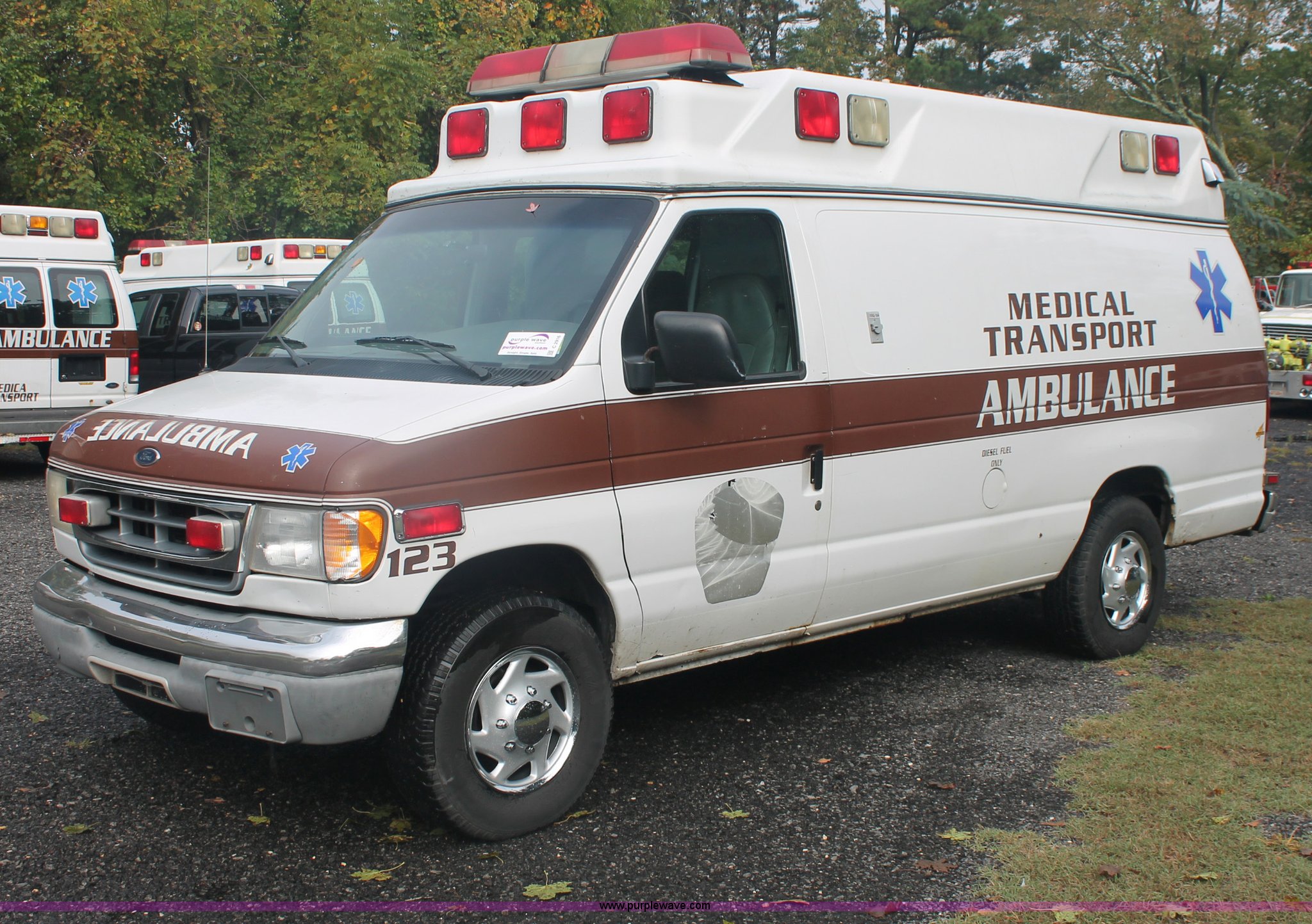 1999 Ford Econoline E350 Super Duty ambulance van in Bayville, NJ ...