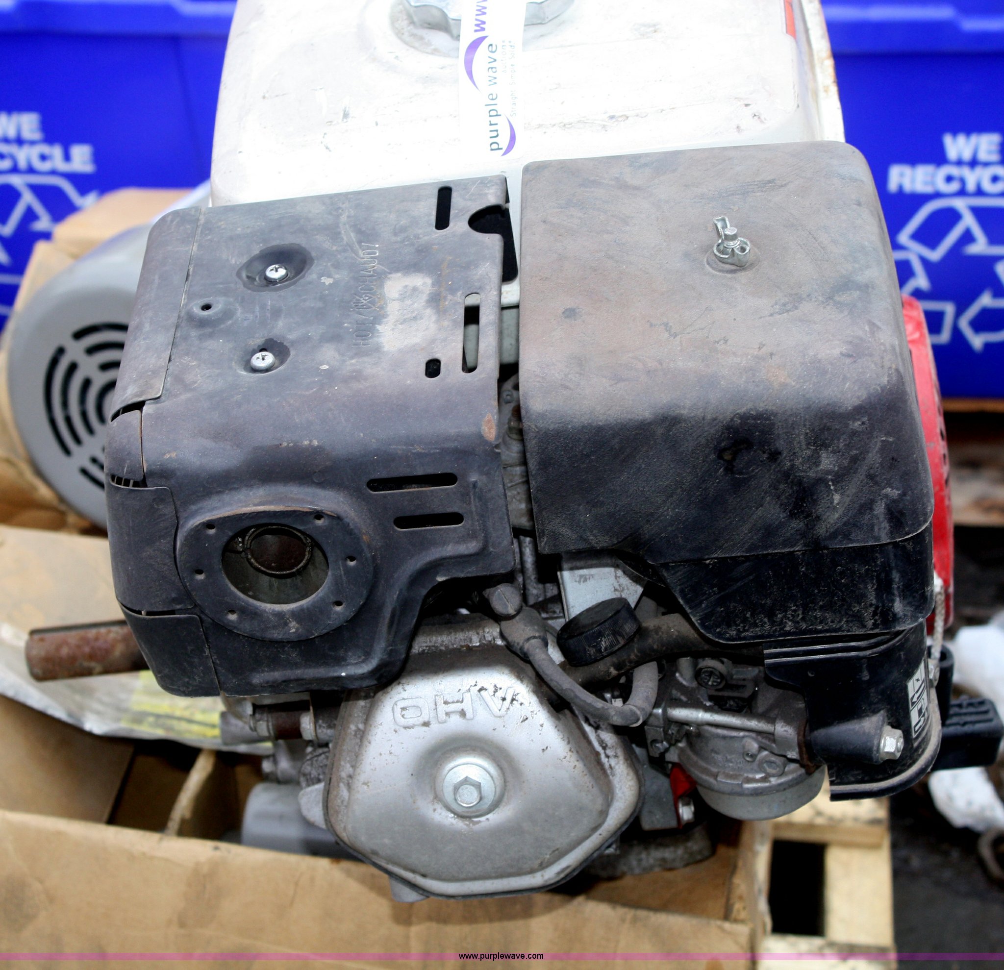 Honda GX240 8 HP gas engine in Tonganoxie, KS | Item U9733 sold ...