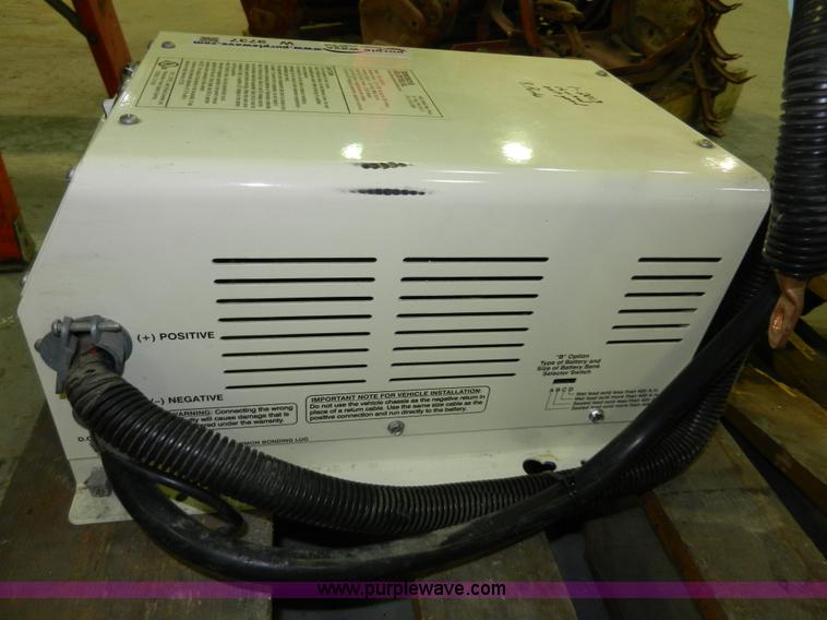 Dimensions Super Inverter in Topeka, KS | Item W9740 sold | Purple Wave