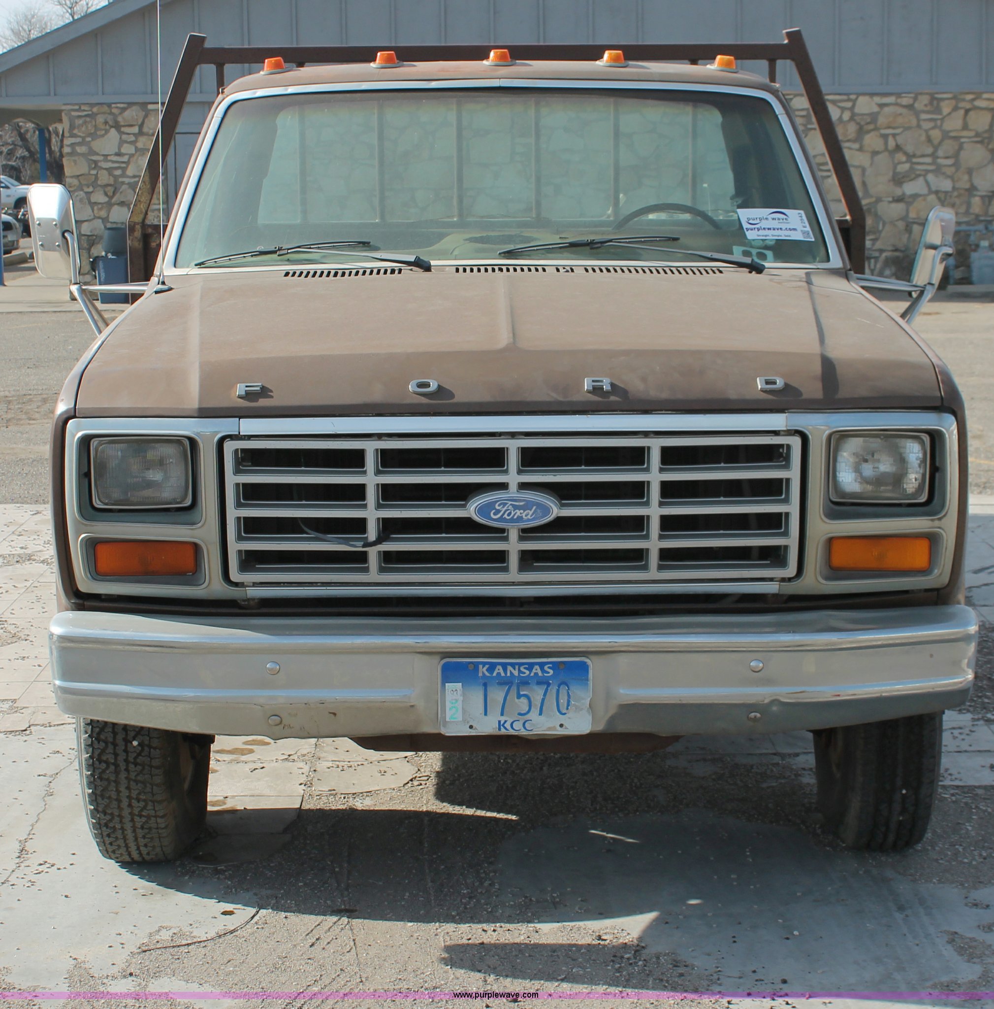 1983 Ford F350 flatbed pickup truck in Junction City, KS | Item E2543 ...