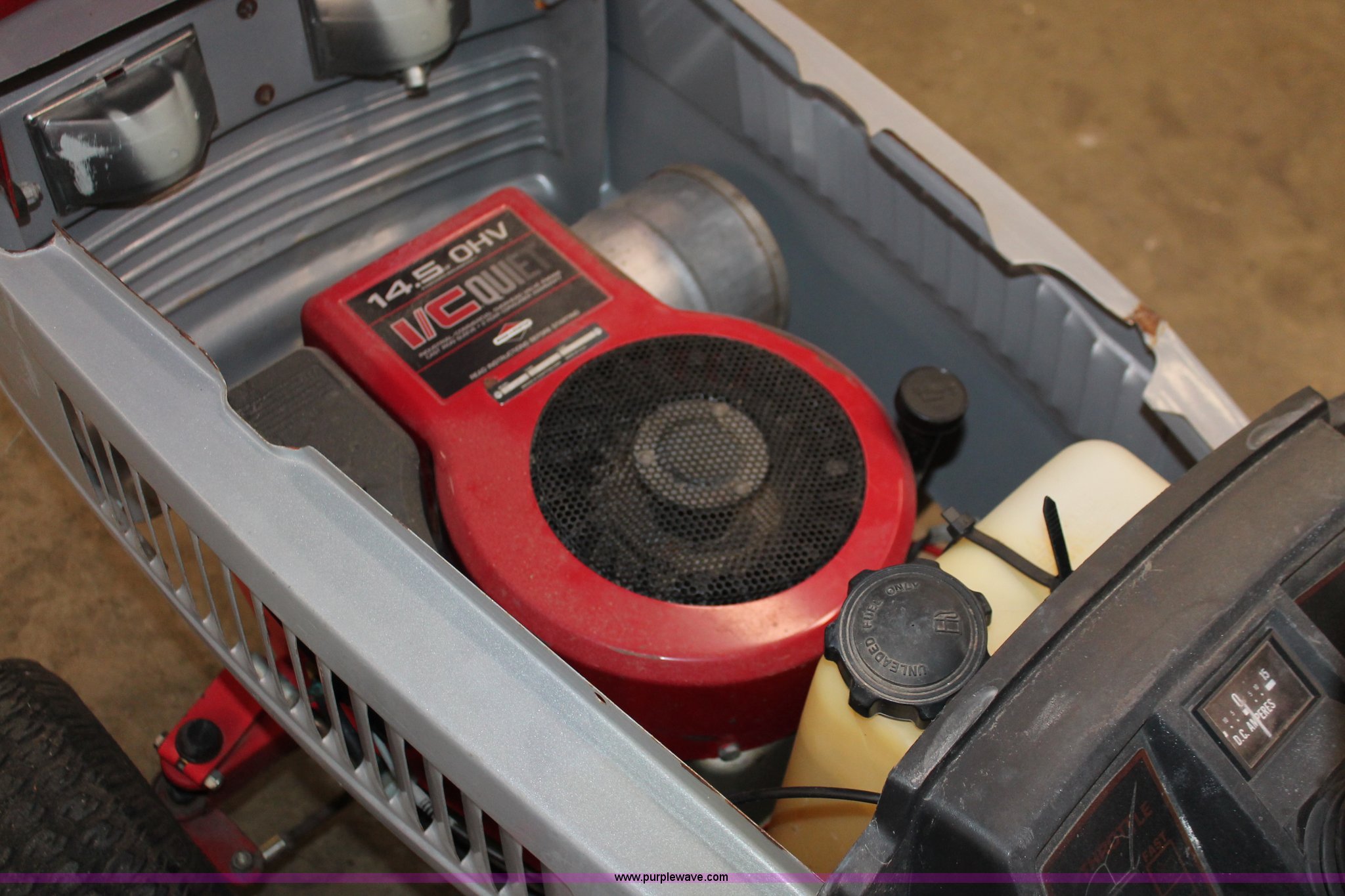Lawn Chief lawn mower in Abilene, KS | Item V9237 sold | Purple Wave