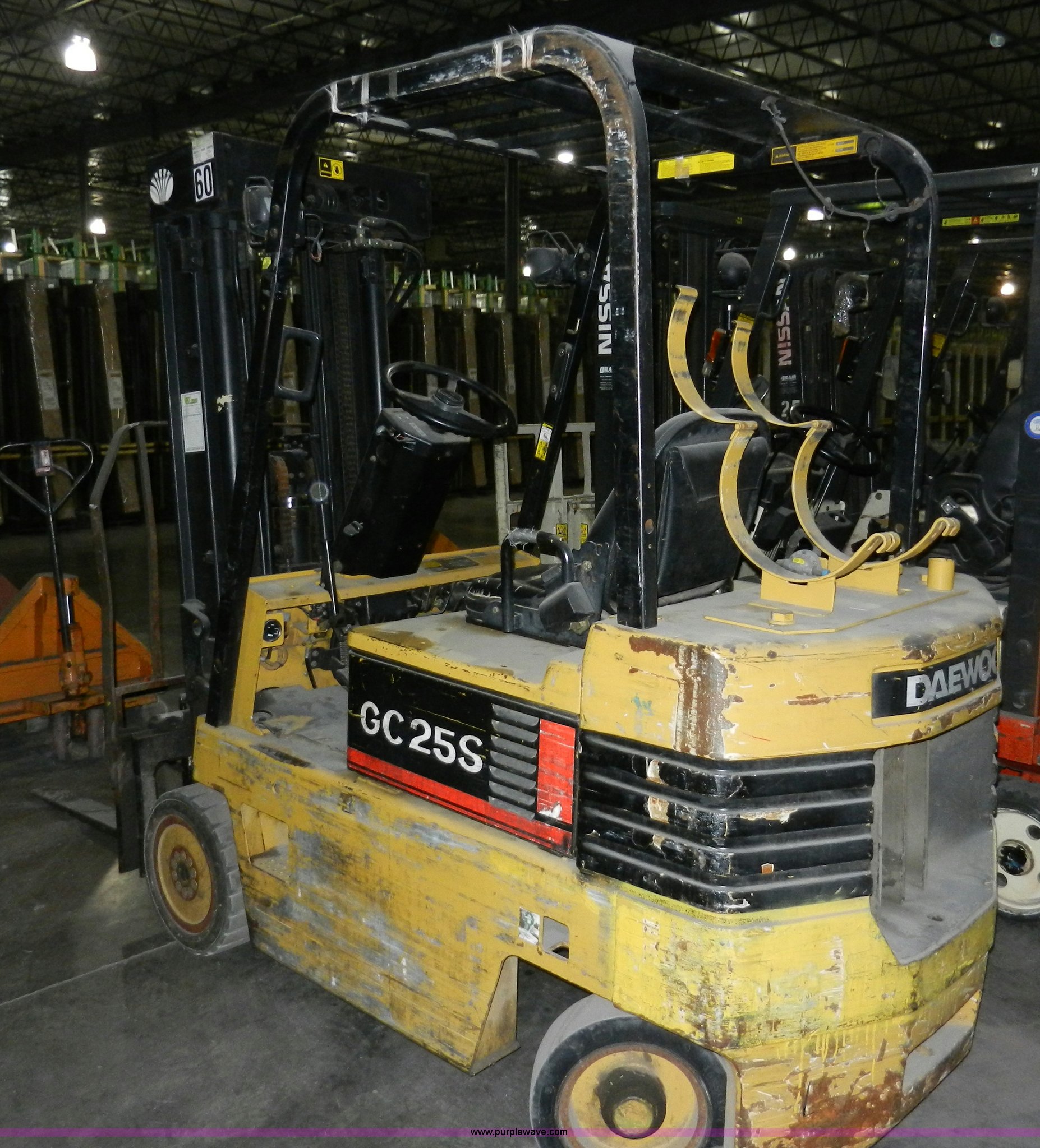 Daewoo GC25S forklift in Spring Hill, KS | Item AB9514 sold | Purple Wave