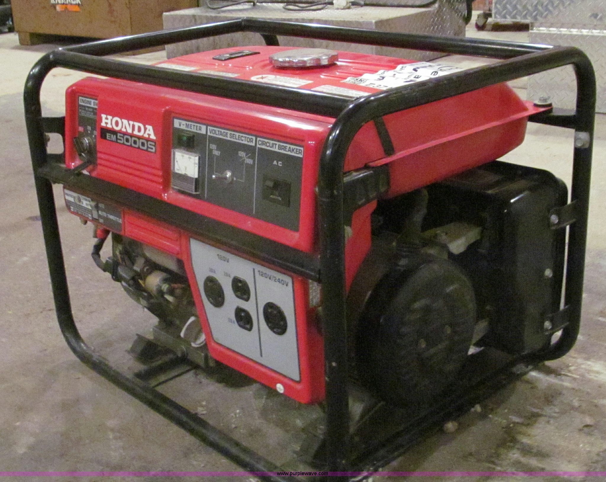 Honda EM 5000S generator in Jefferson City, MO | Item E3716 sold ...