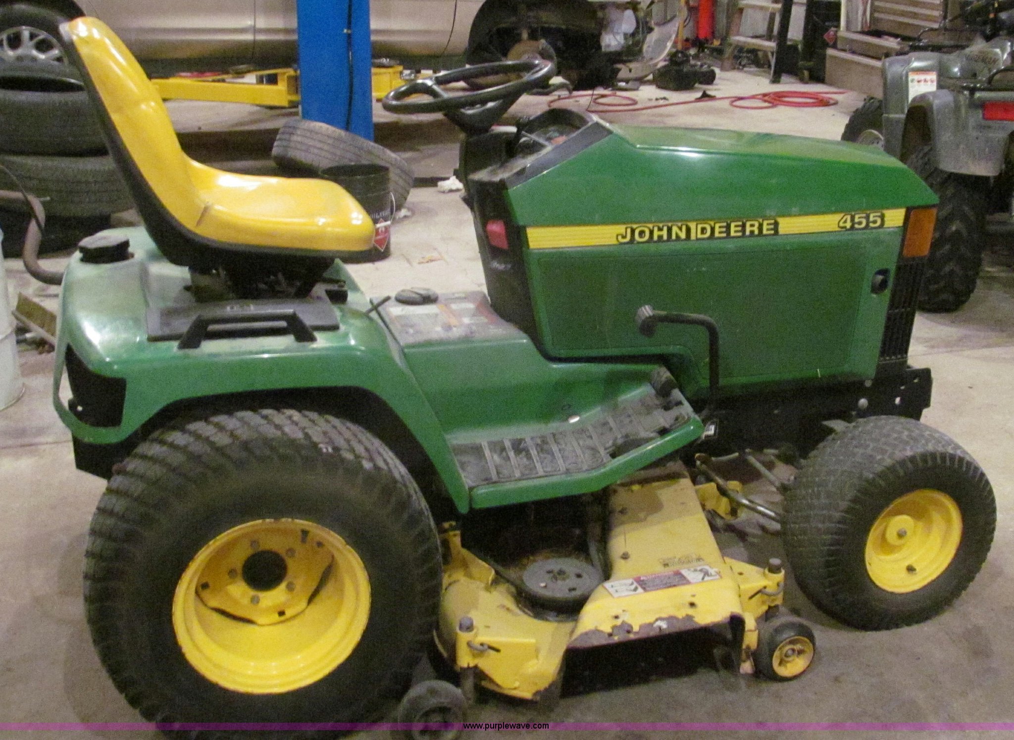 John Deere 445 lawn mower in Jefferson City, MO | Item E3718 sold ...