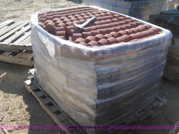 Approx. 280 pieces of curved red scallop edging. in Wichita, KS | Item ...
