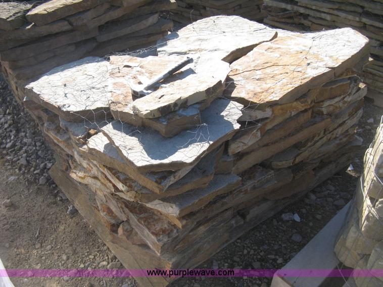 Rustic Arkansas light gray flagstone Unknown weight. in Wichita, KS ...