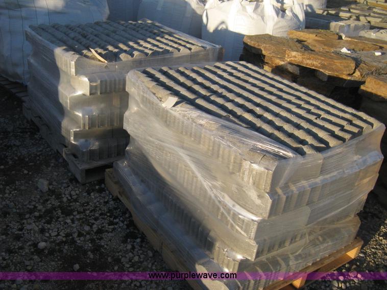 2 pallets curved scallop edging in Wichita, KS | Item Y9827 sold ...