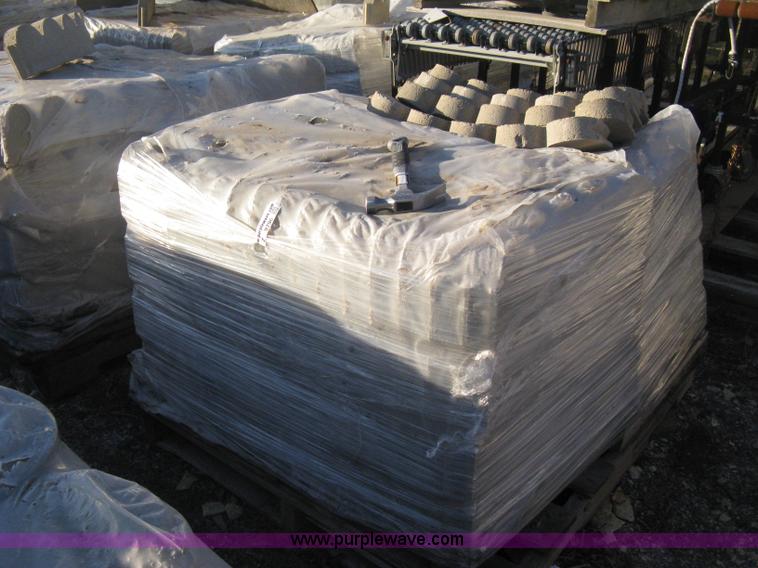 24" curved scallop concrete edging/tree ring in Wichita, KS | Item ...