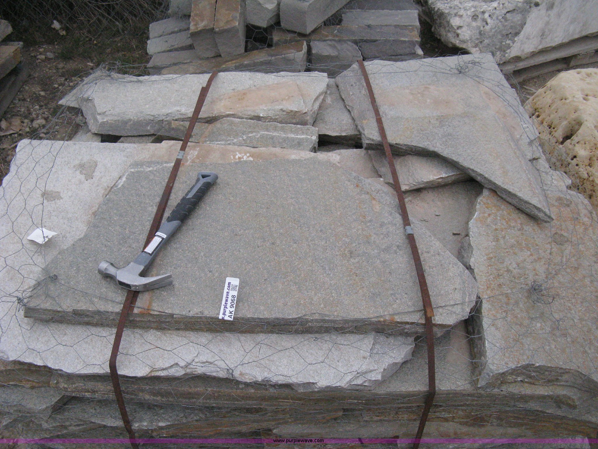 Idaho quartz flagstone in Wichita, KS | Item AK9068 sold | Purple Wave