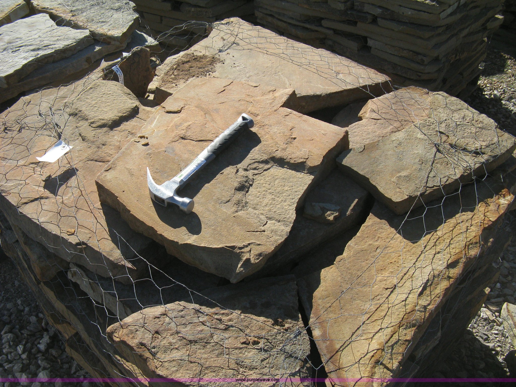 Rustic Arkansas light gray flagstone Unknown weight. in Wichita, KS ...