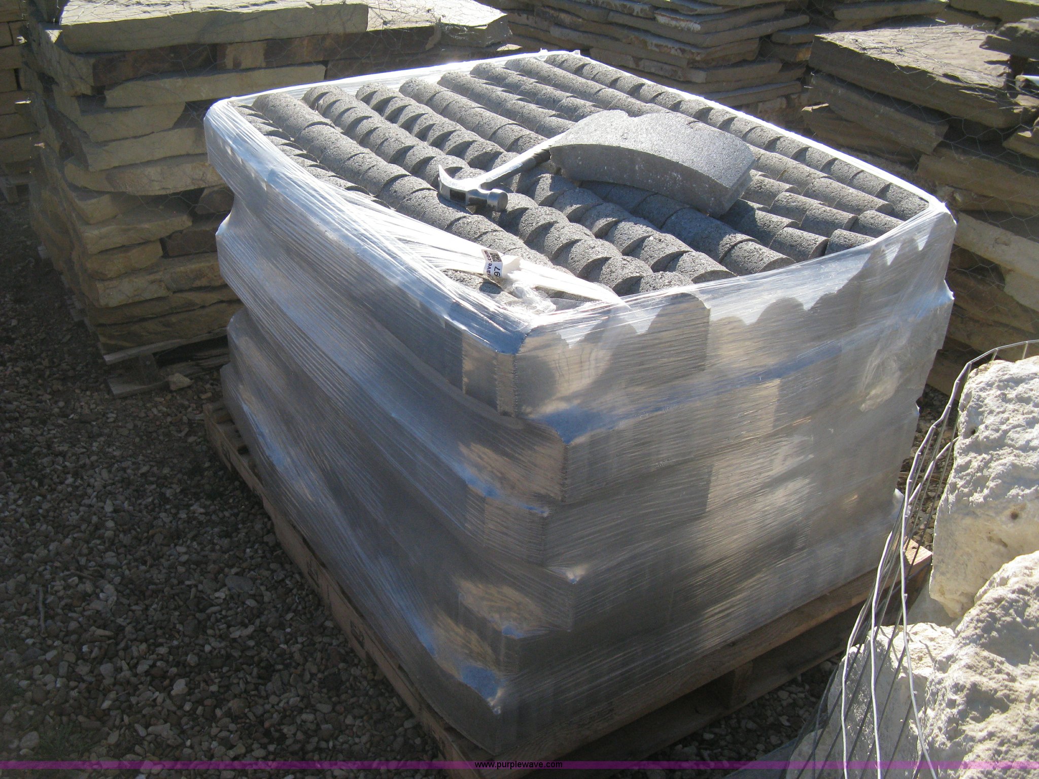 Approx. 280 curved scallop concrete edging/tree ring. in Wichita, KS ...