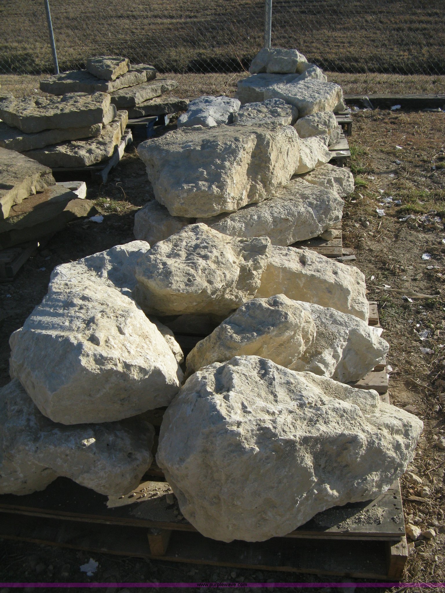 28 limestone boulders on 4 pallets in Wichita, KS | Item Y9901 sold ...