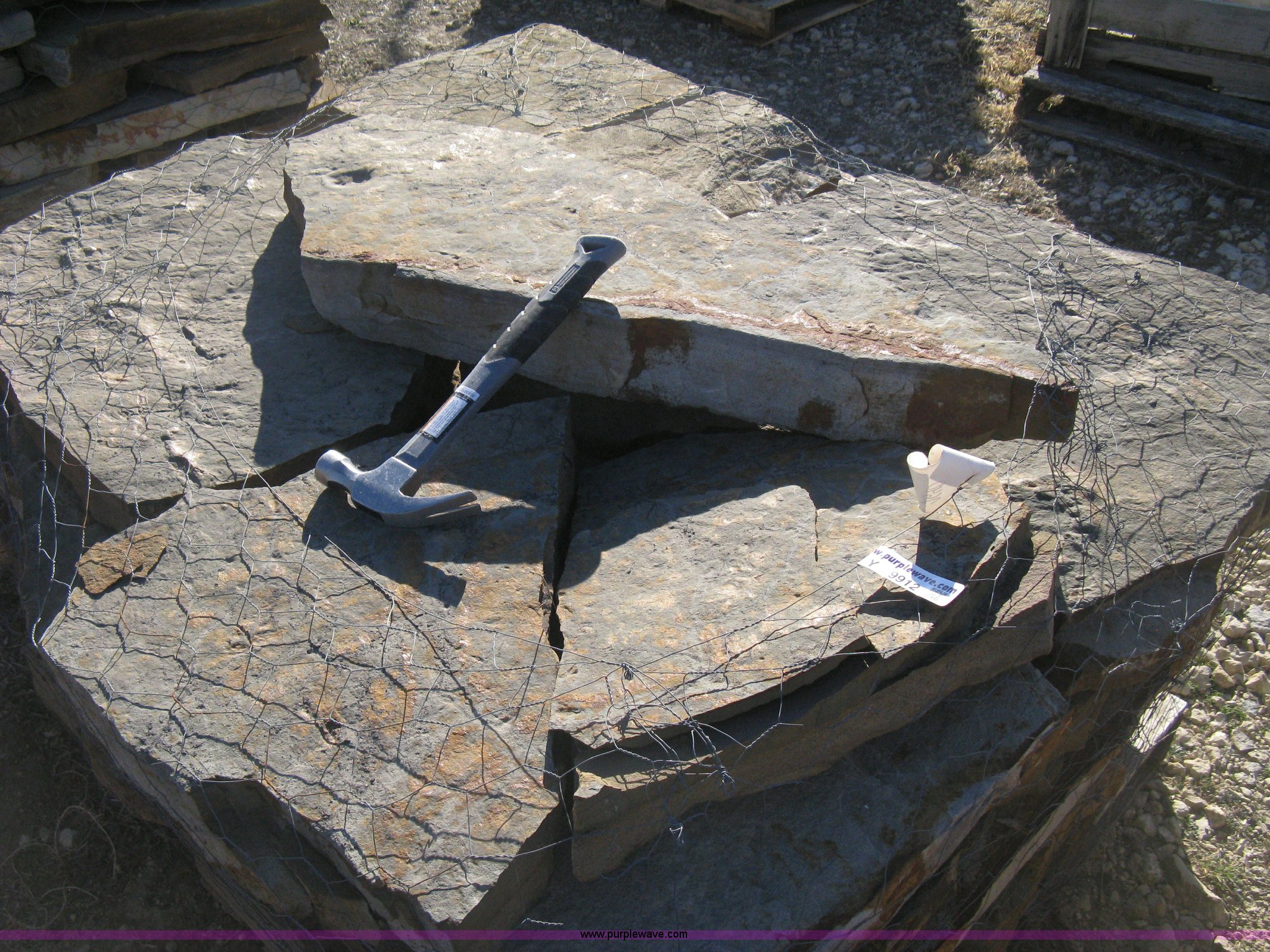 Arkansas rustic light gray flagstone pallet in Wichita, KS | Item Y9912 ...