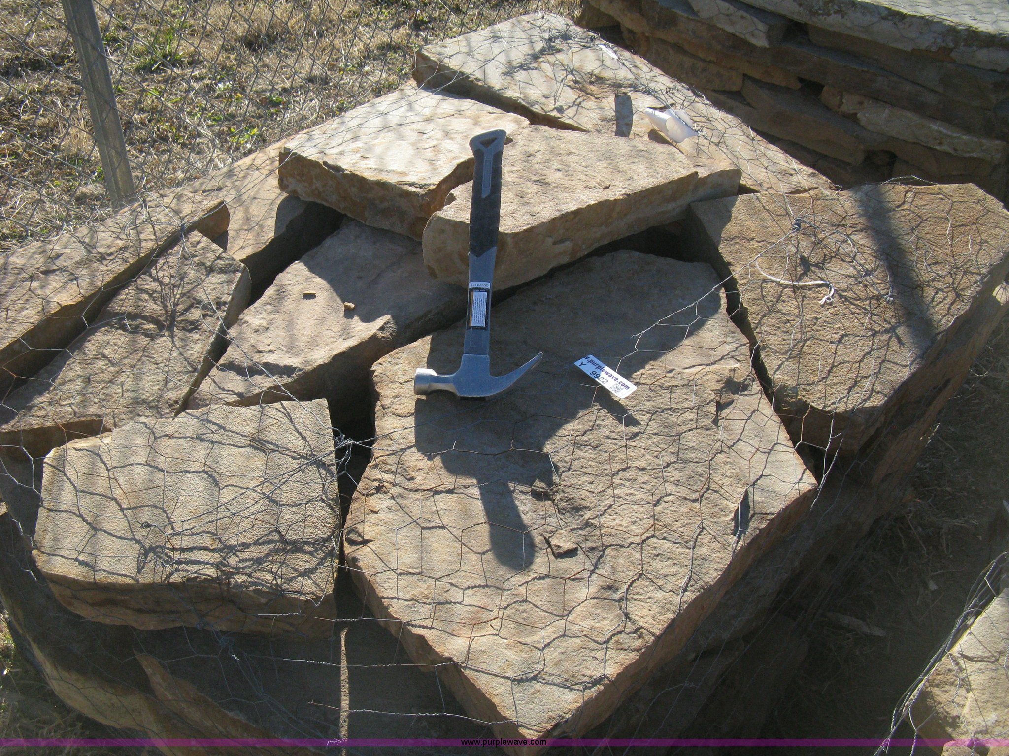 Arkansas rustic light gray flagstone pallet in Wichita, KS | Item Y9922 ...